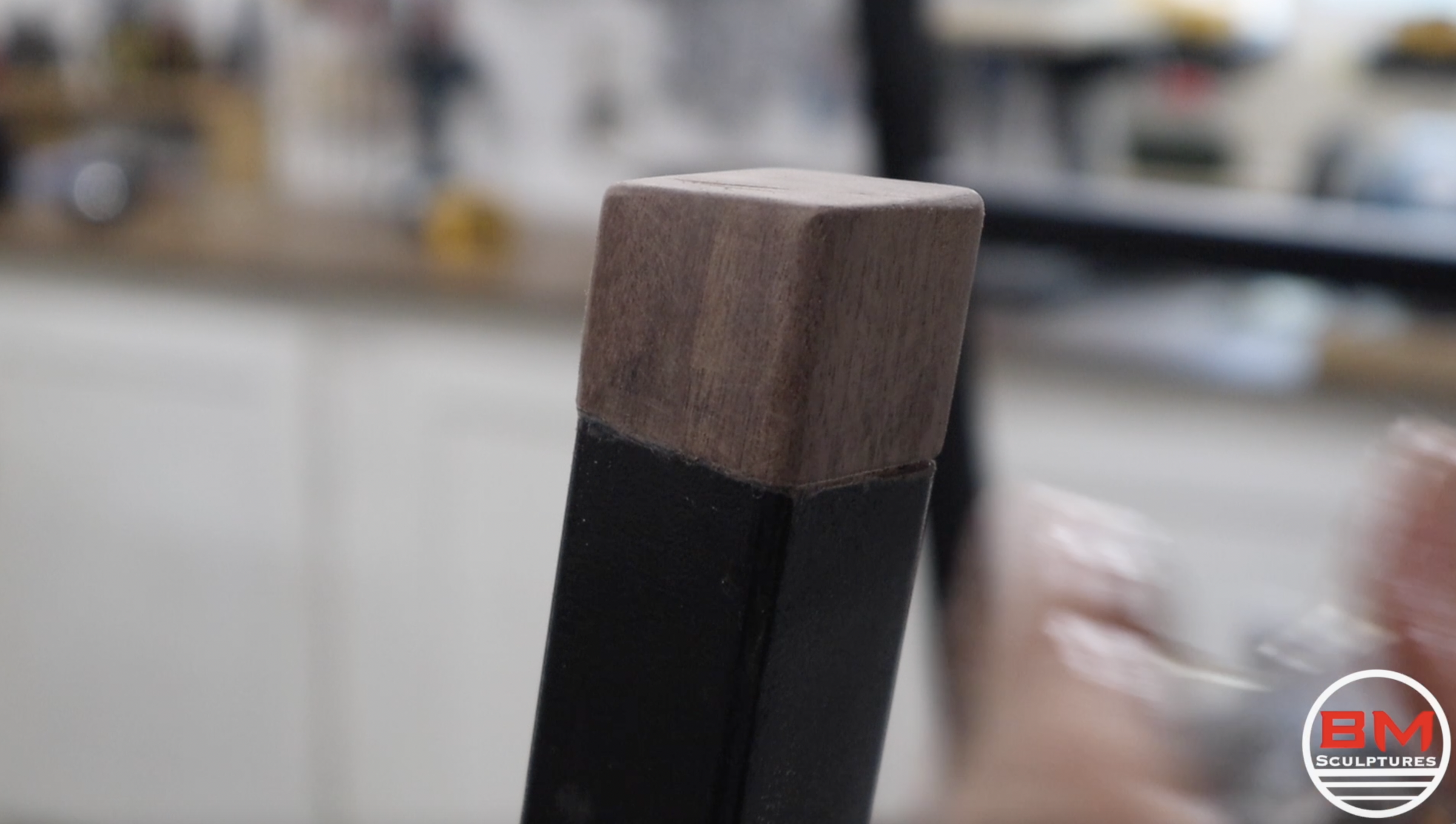 Rustic/Industrial Log Table : 12 Steps (with Pictures) - Instructables