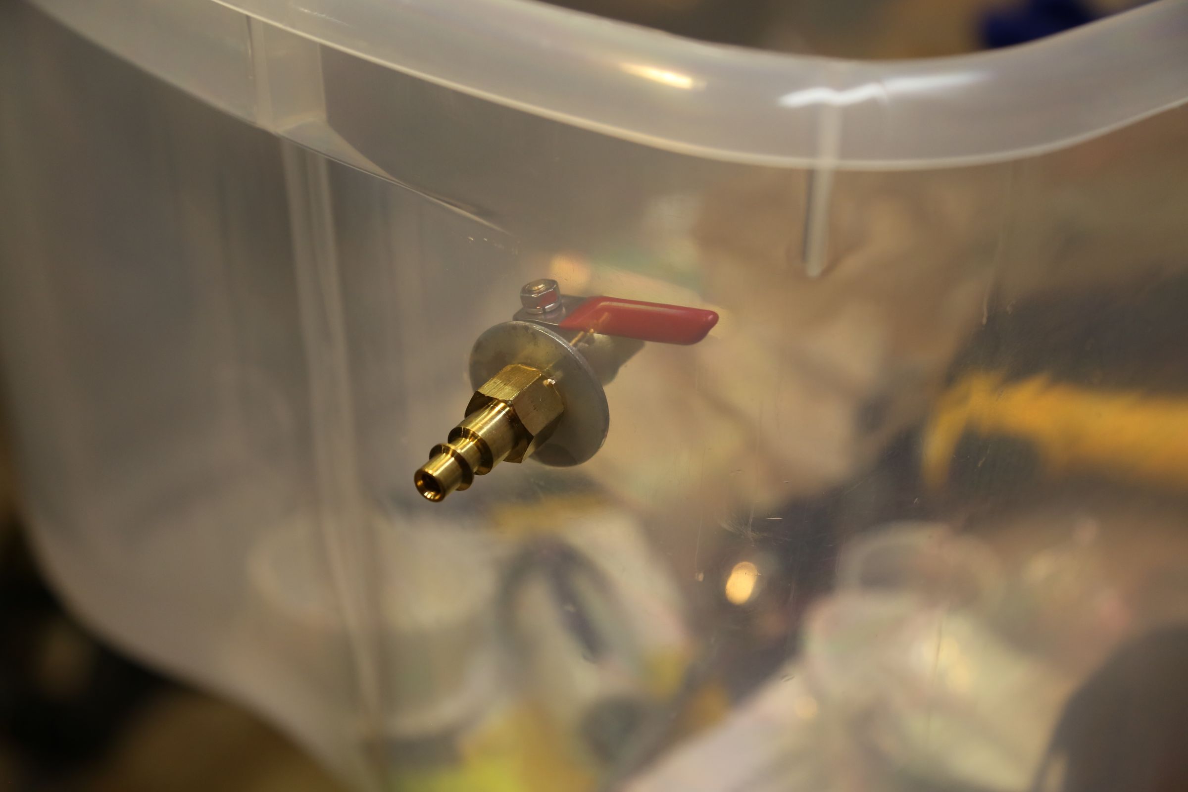 DIY Sand Blaster $50 in an Hour : 4 Steps (with Pictures) - Instructables