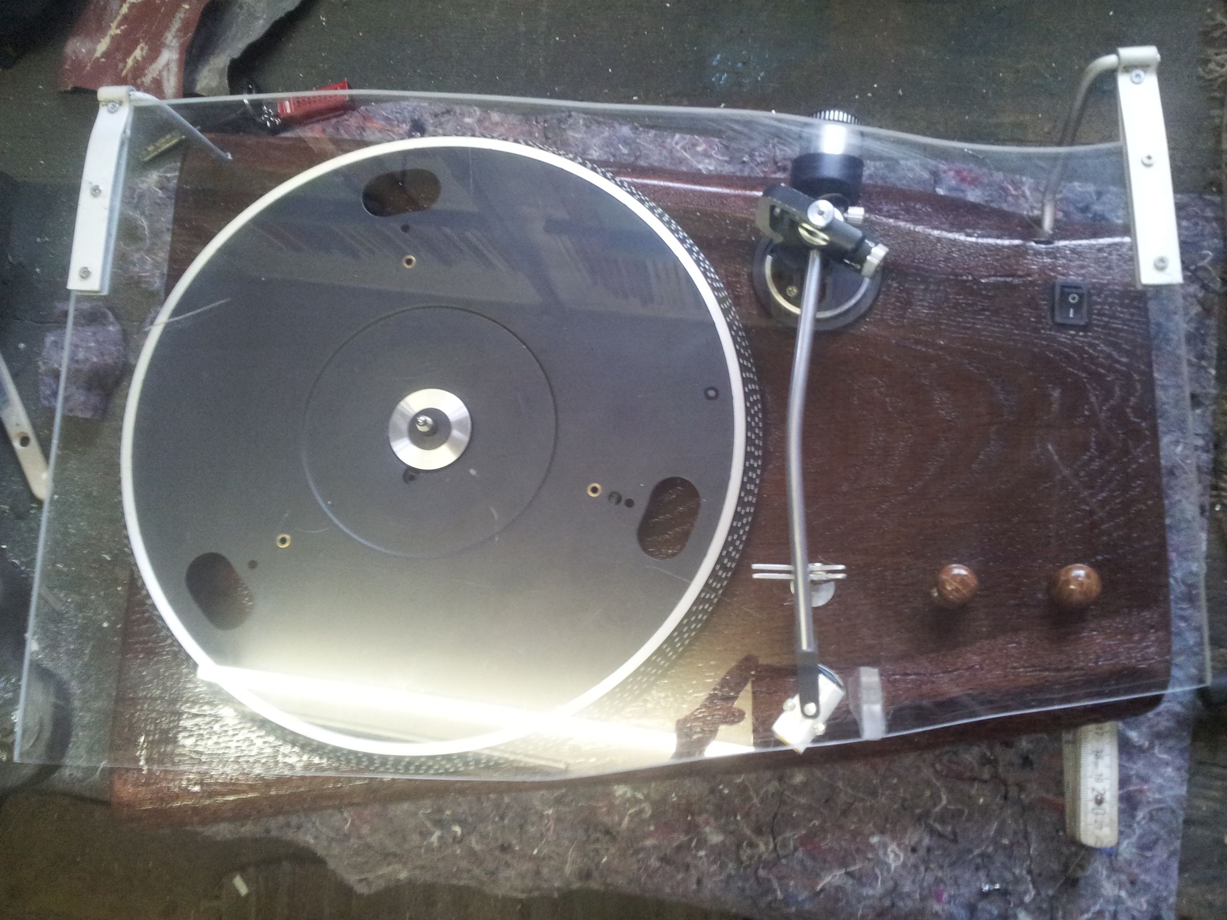 Turntable Made of 100y Old German Oak : 8 Steps (with Pictures ...