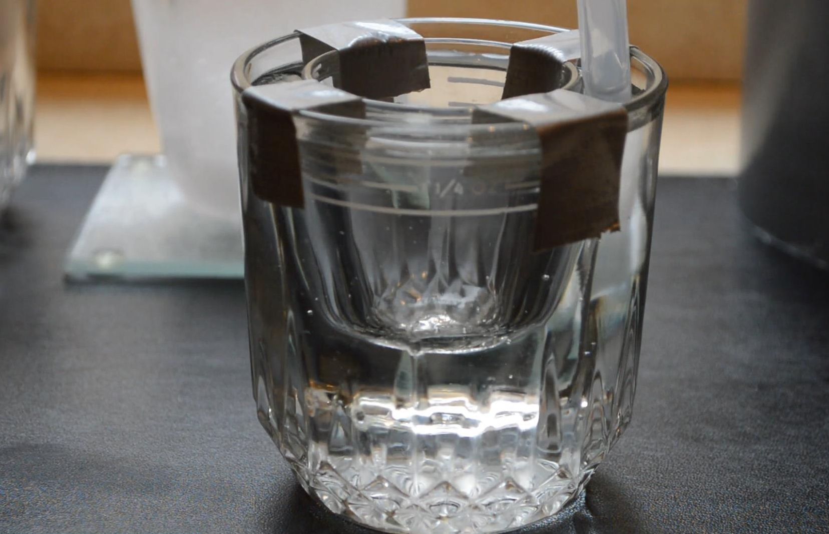 How to Make a Shot Glass Out of Ice : 4 Steps (with Pictures ...