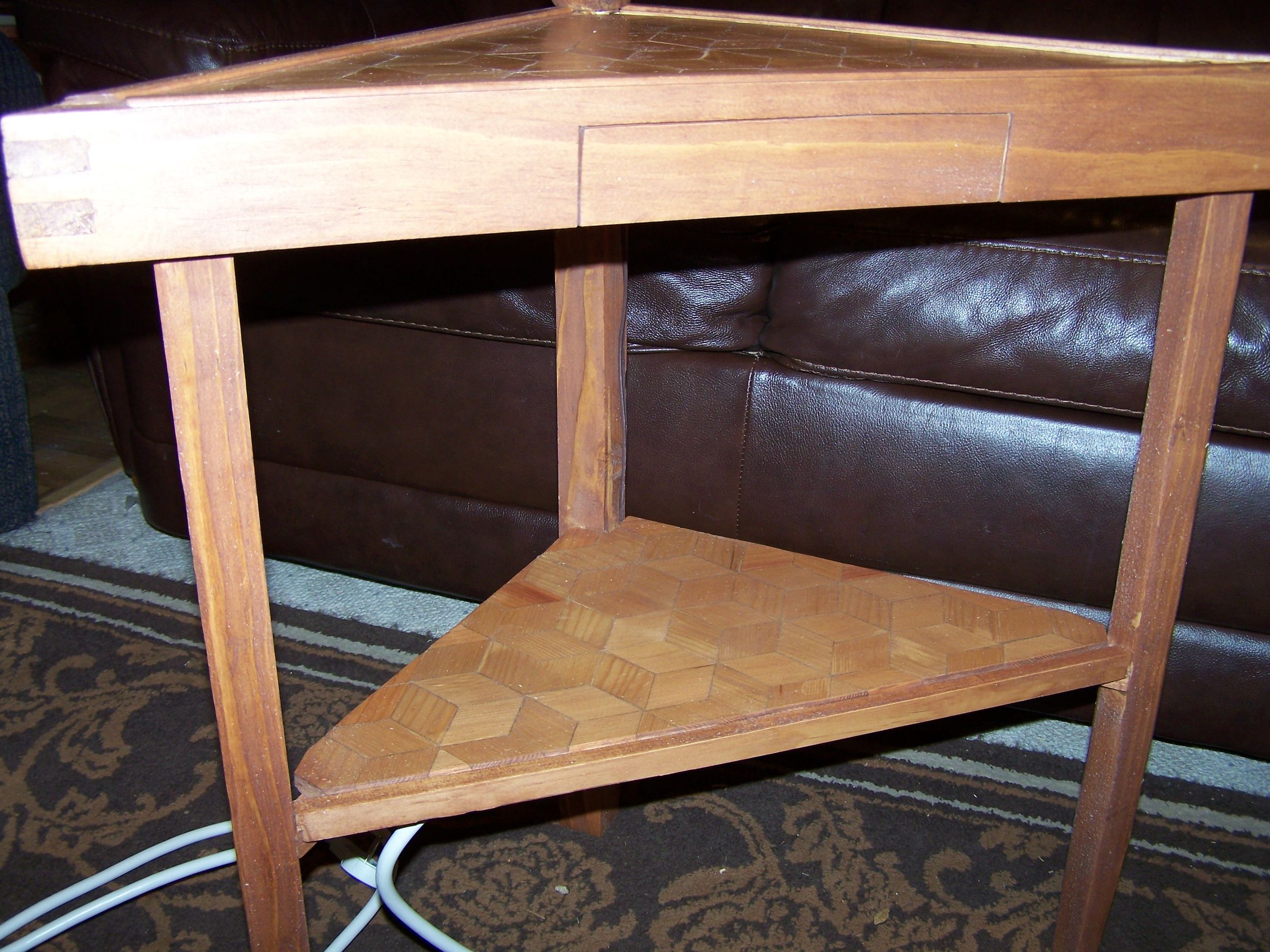 Coolest Crooked Lamp Table You Will Ever See - Instructables