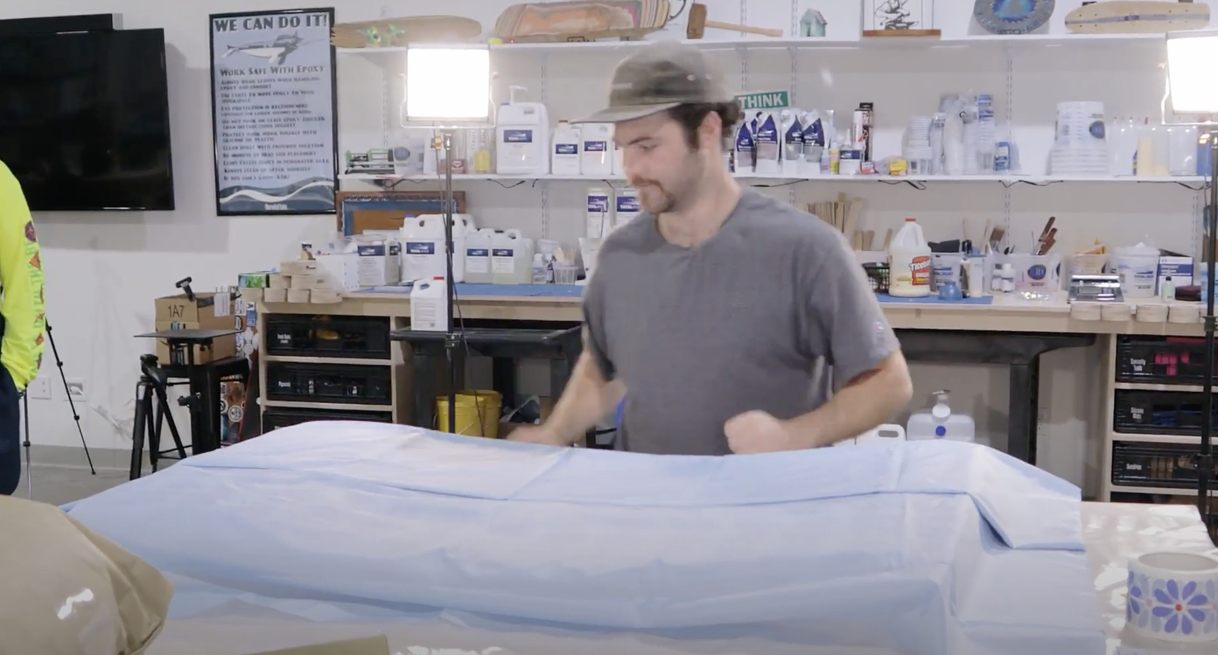 DIY Composite Layup and Vacuum Bagging - Making a Carbon Fiber RipSurf ...