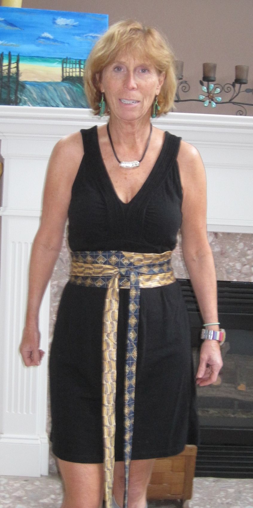 The Easiest and Funkiest Neck Tie Belt EVER : 4 Steps - Instructables