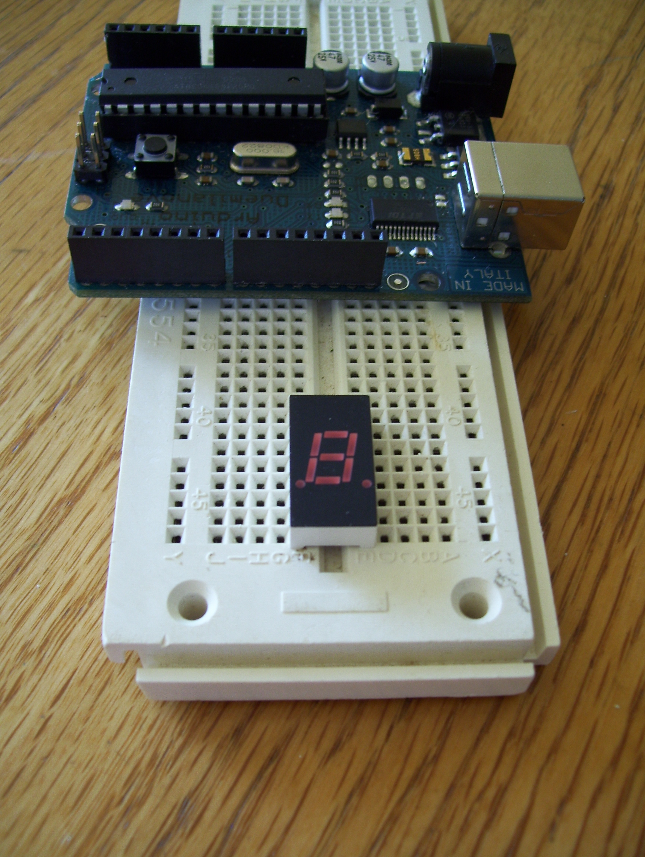 Arduino EMF (Electromagnetic Field) Detector : 5 Steps - Instructables