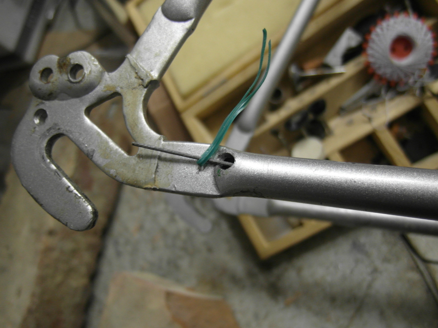 Internal Cable on Any Bike Frame : 9 Steps (with Pictures) - Instructables
