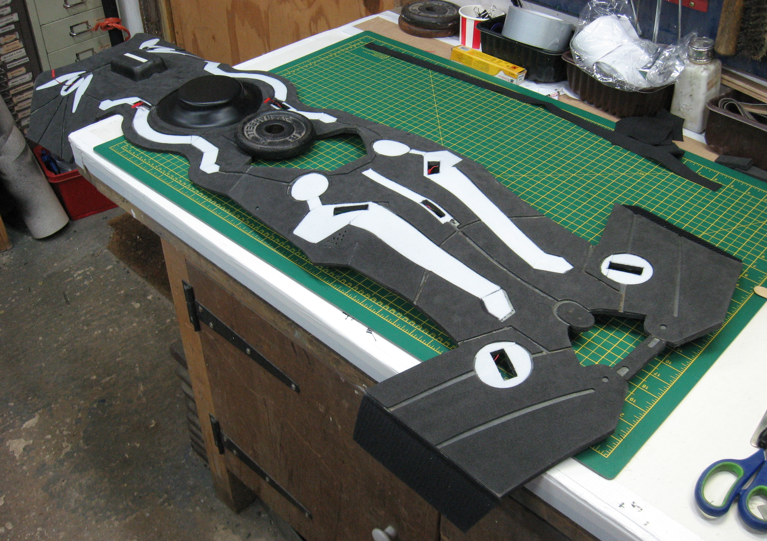 Tron Legacy Sam Light Suit : 8 Steps (with Pictures) - Instructables