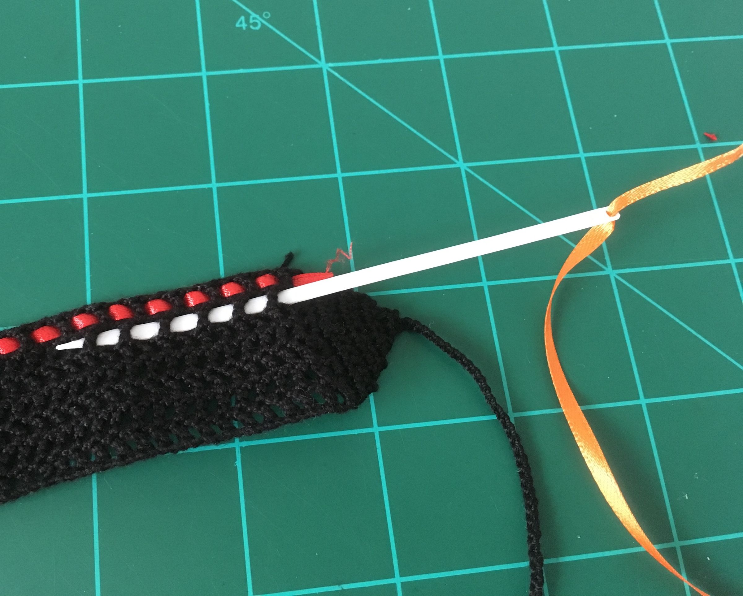 Woven Ribbon Crochet Choker : 12 Steps (with Pictures) - Instructables