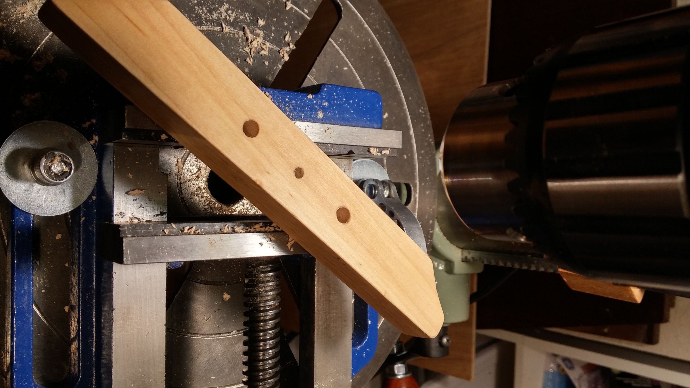 Router Circle Jig Edge Guide : 14 Steps (with Pictures) - Instructables