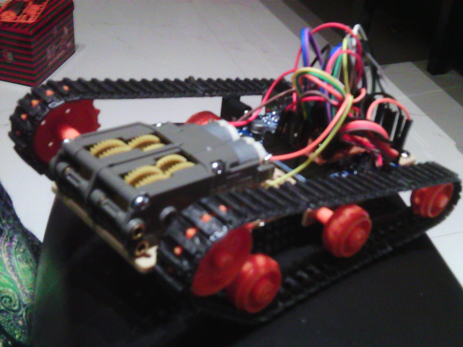 RC TANK(bluetooth) : 9 Steps (with Pictures) - Instructables