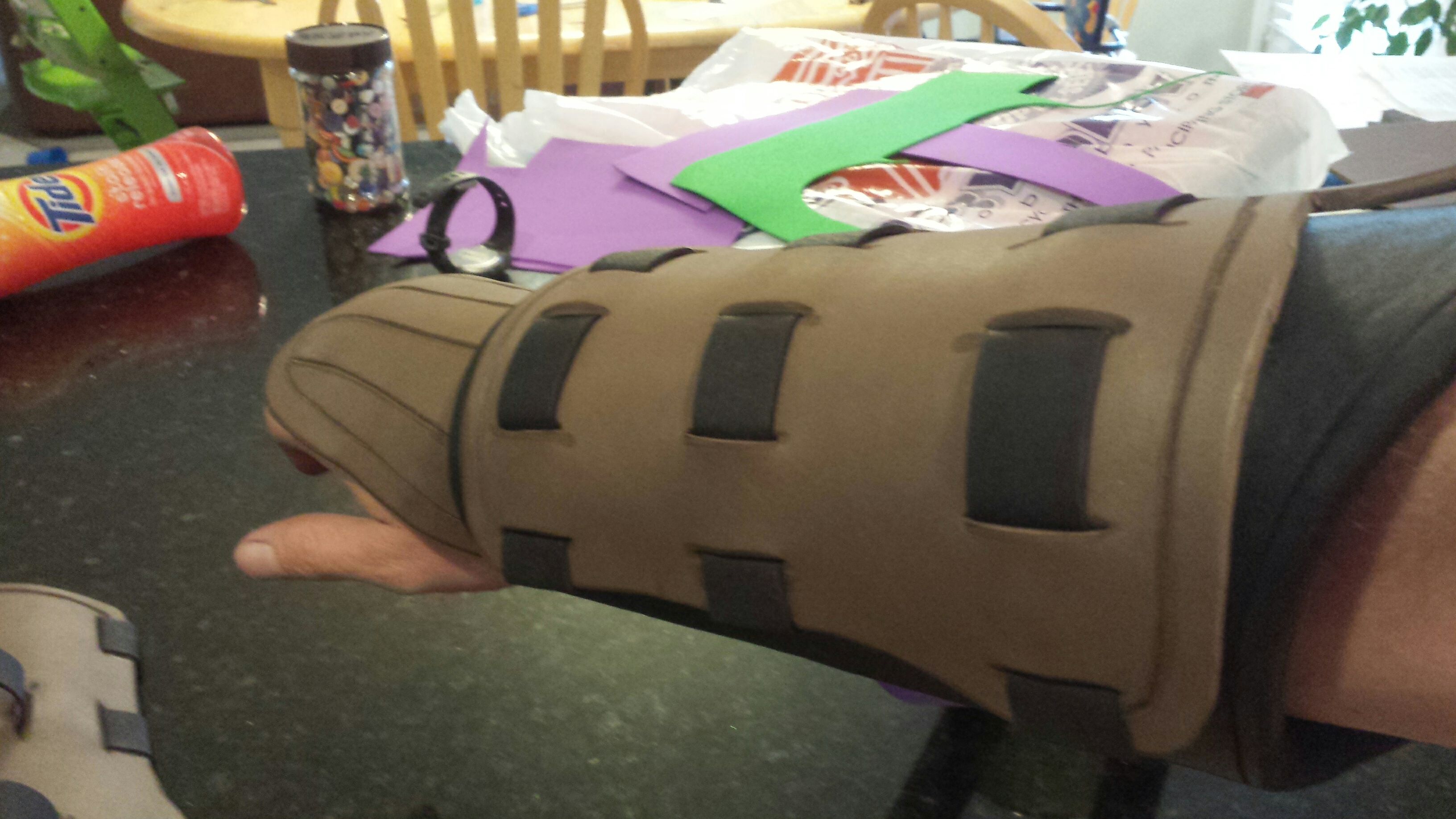 Hiccup Costume (HTTYD 2) : 11 Steps (with Pictures) - Instructables