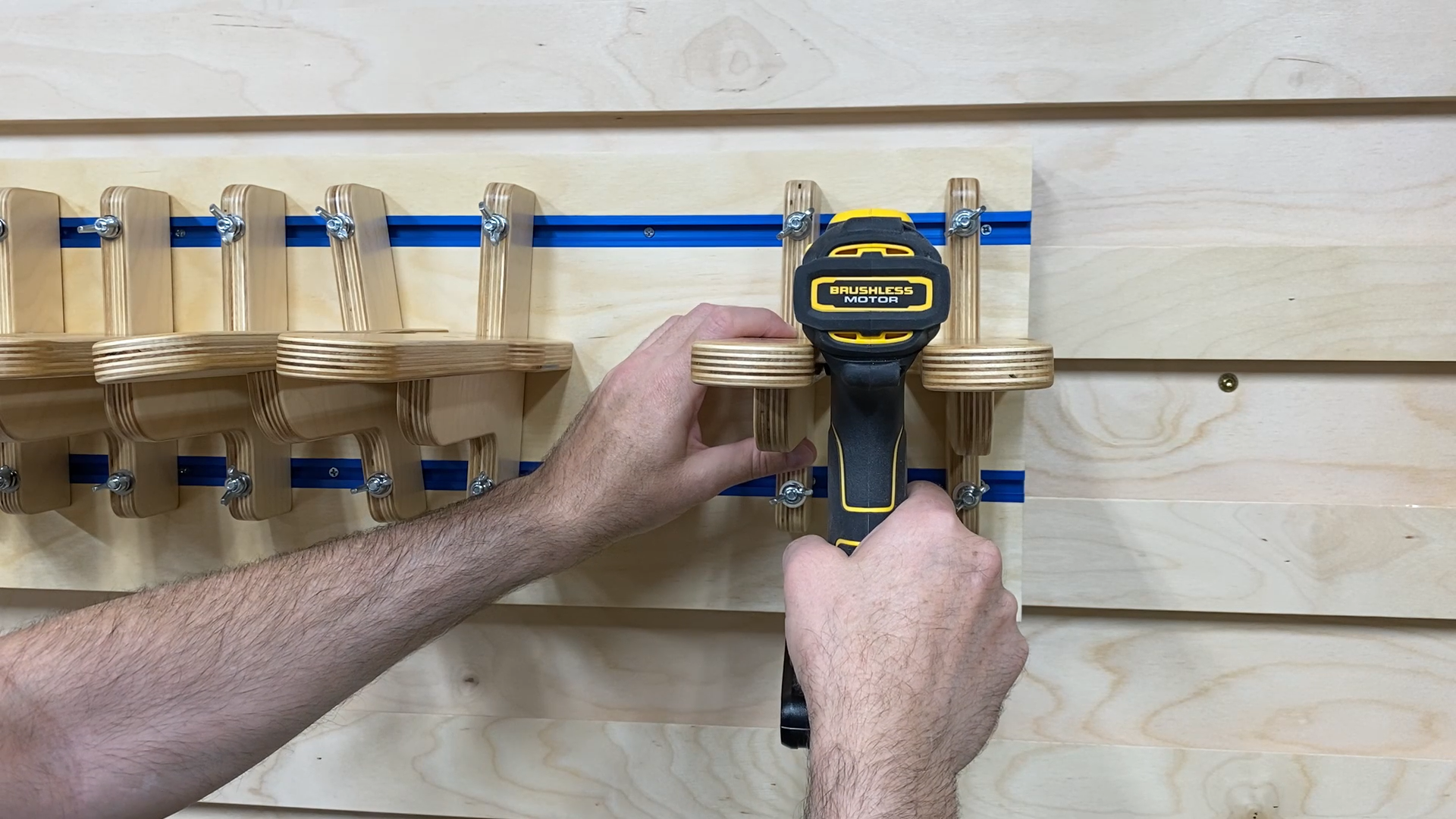 Adjustable Width Tool Charging Station : 12 Steps (with Pictures ...
