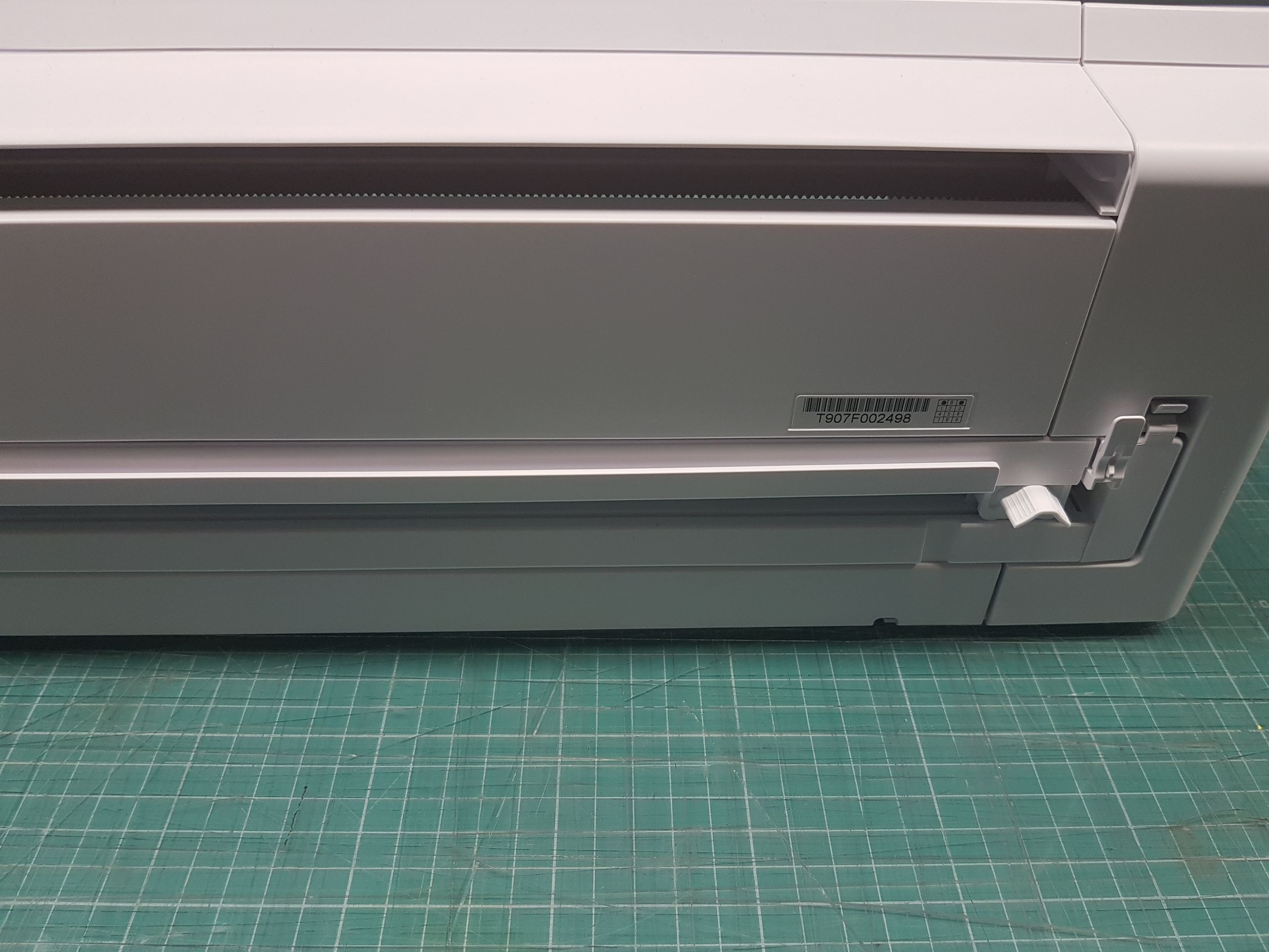 Silhouette Cameo 4 Crooked Cutting Repair : 6 Steps - Instructables
