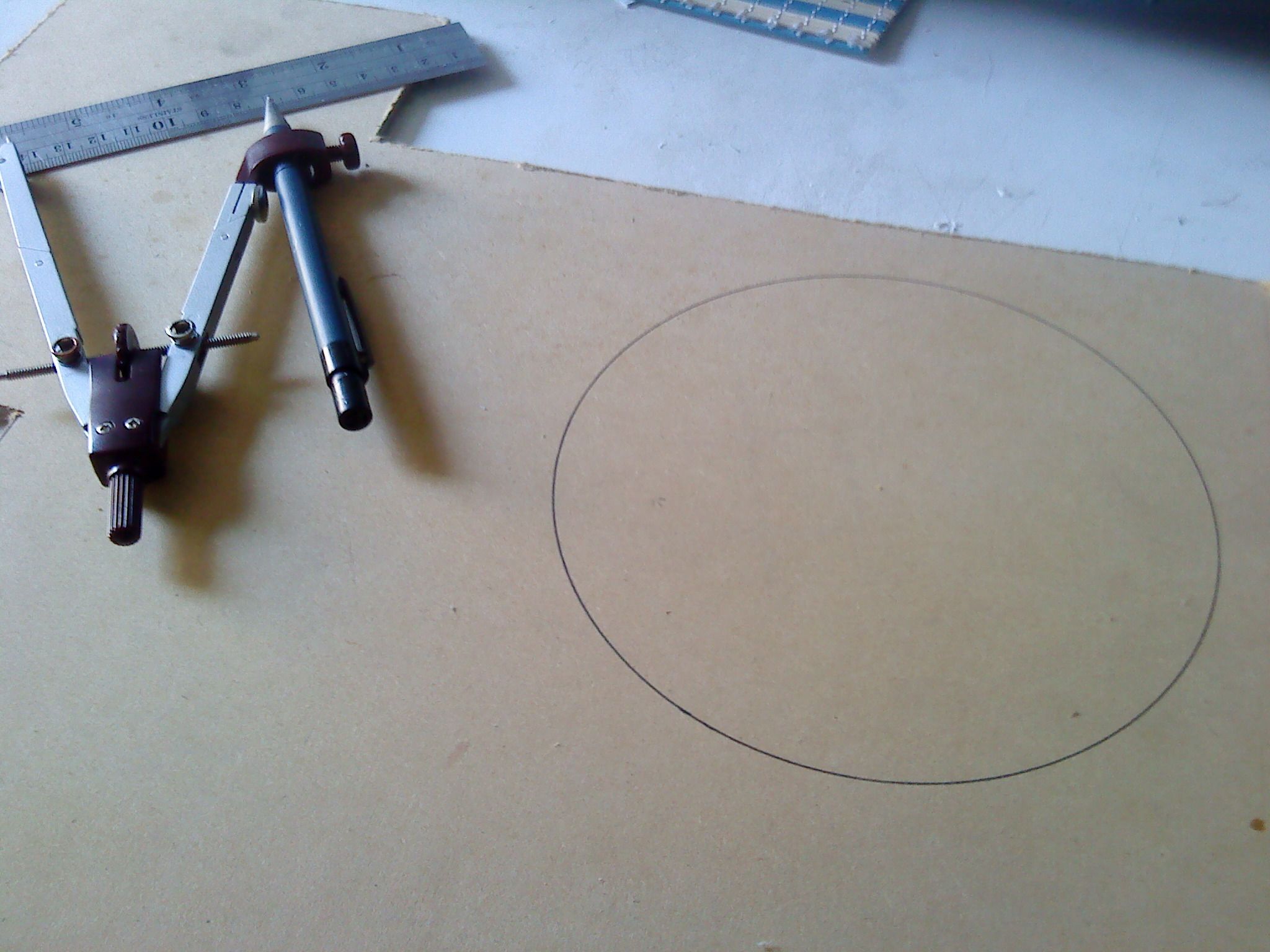 DIY Cheap Microphone Pop Filter : 6 Steps (with Pictures) - Instructables