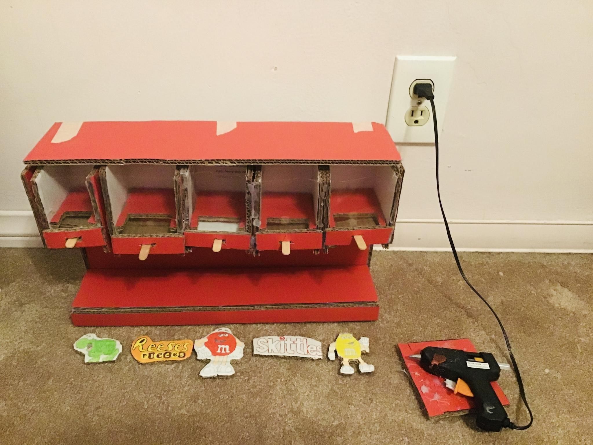 How to Make a Candy Dispenser Out of Cardboard!!! : 11 Steps ...