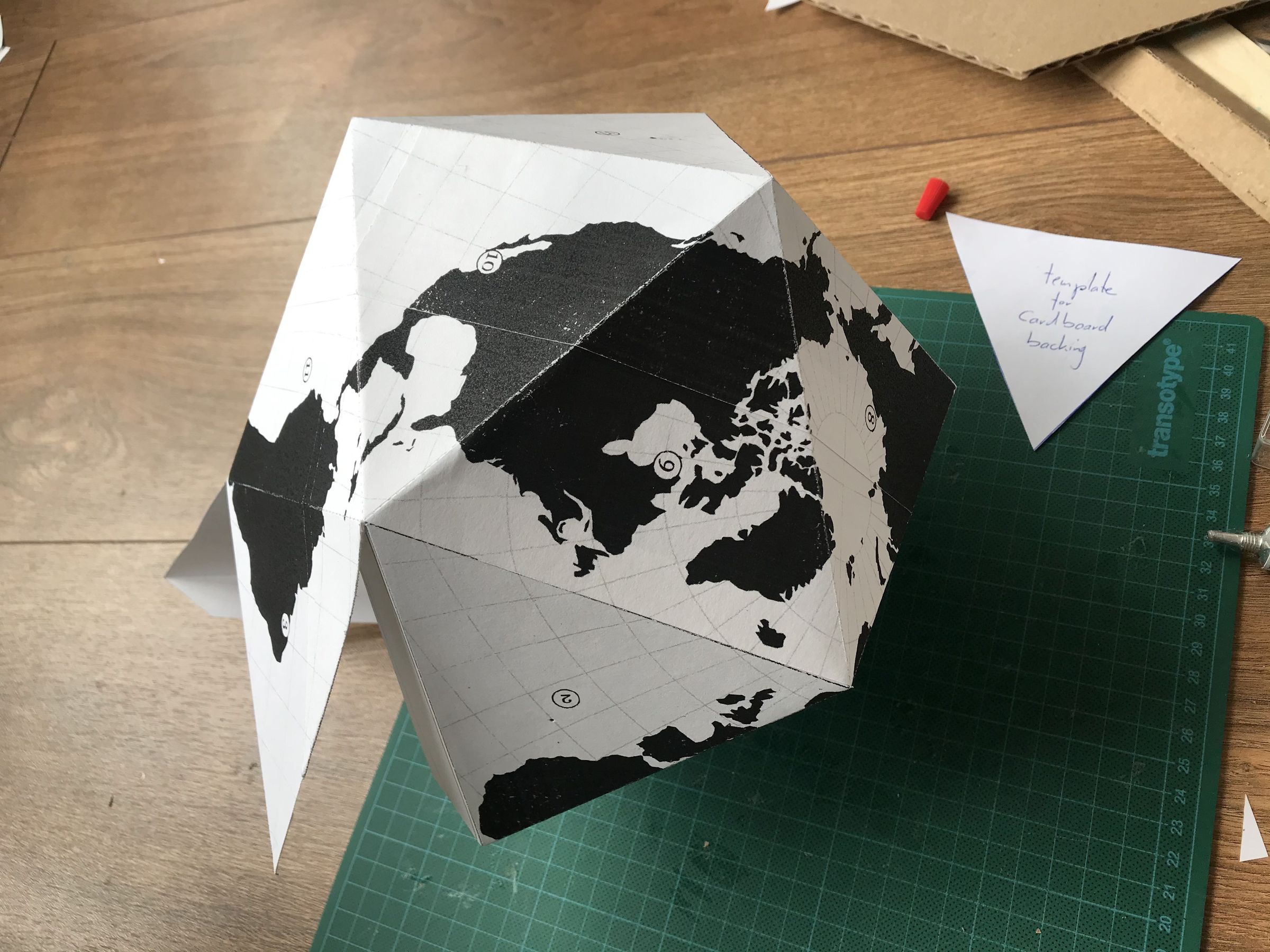 Easy Paper Desk World Globe to Highlight All Your Travel Destinations ...