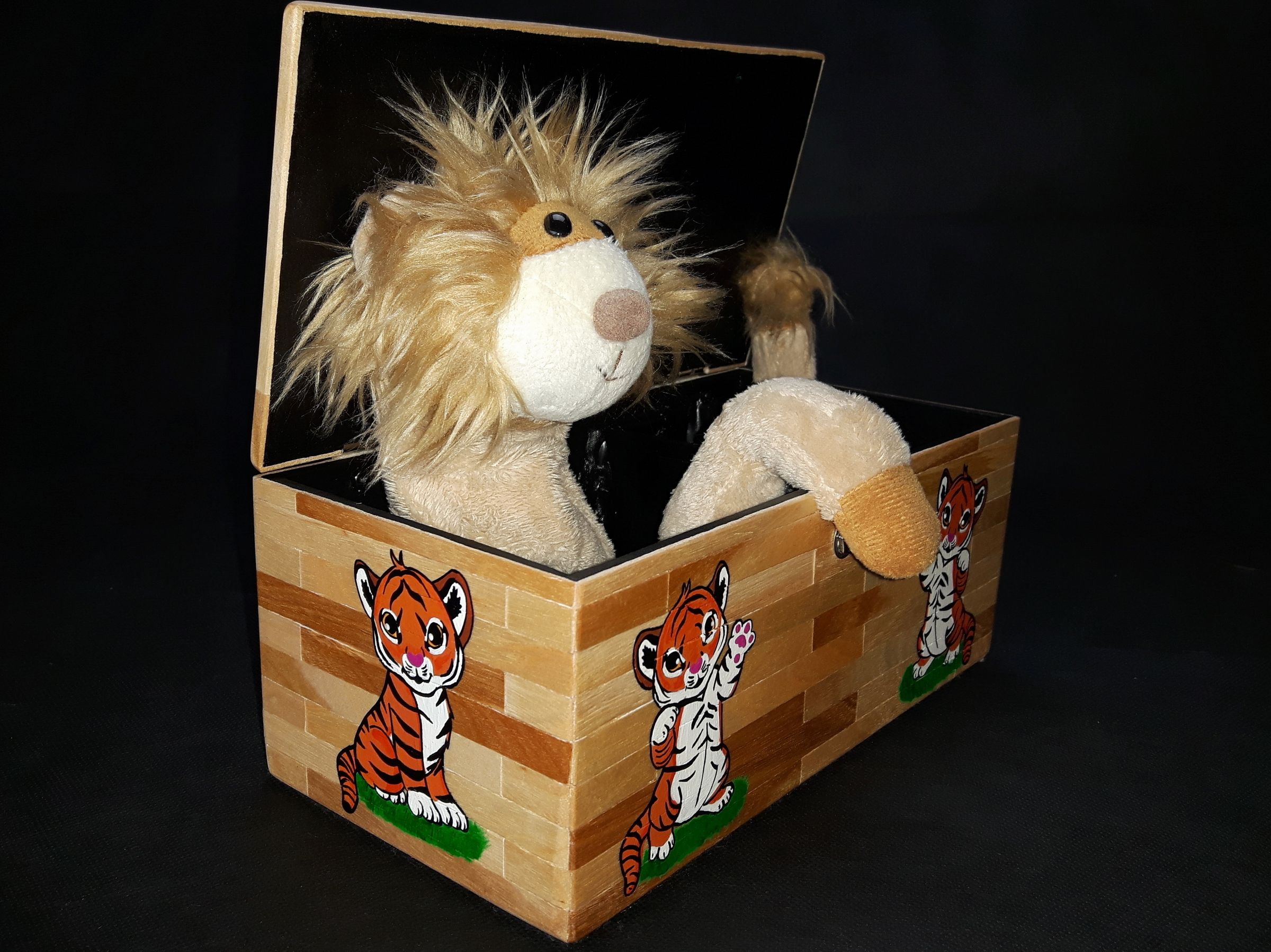 Useless Box : 17 Steps (with Pictures) - Instructables