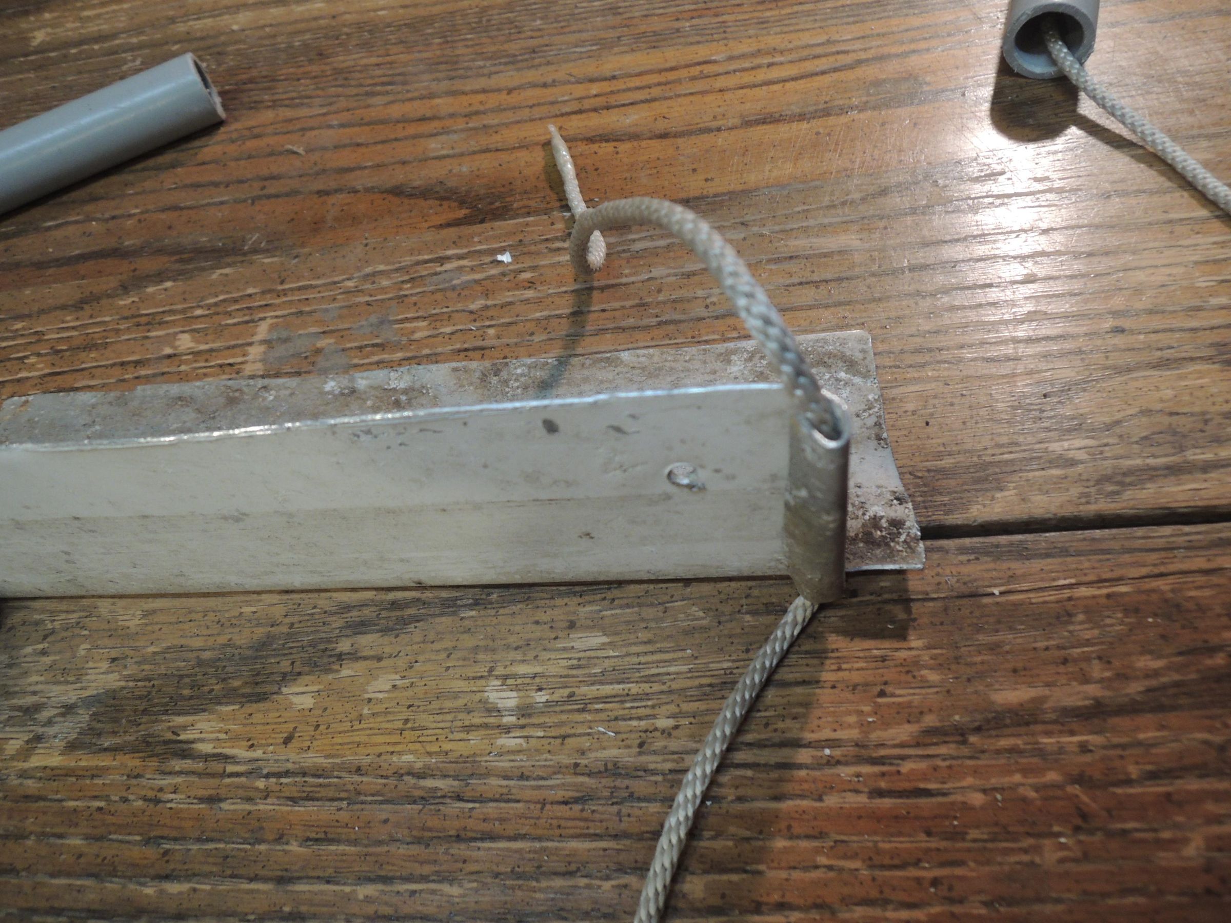 Bottom Box Grip Brackets for Lifting Heavy Items (One or Two People ...