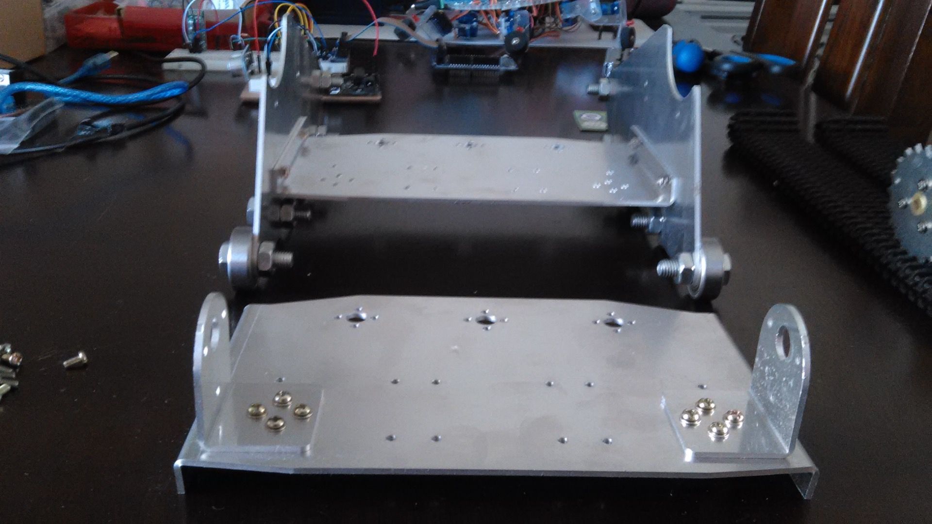 Robo TK-100 Tank Chasis Assembly : 4 Steps - Instructables