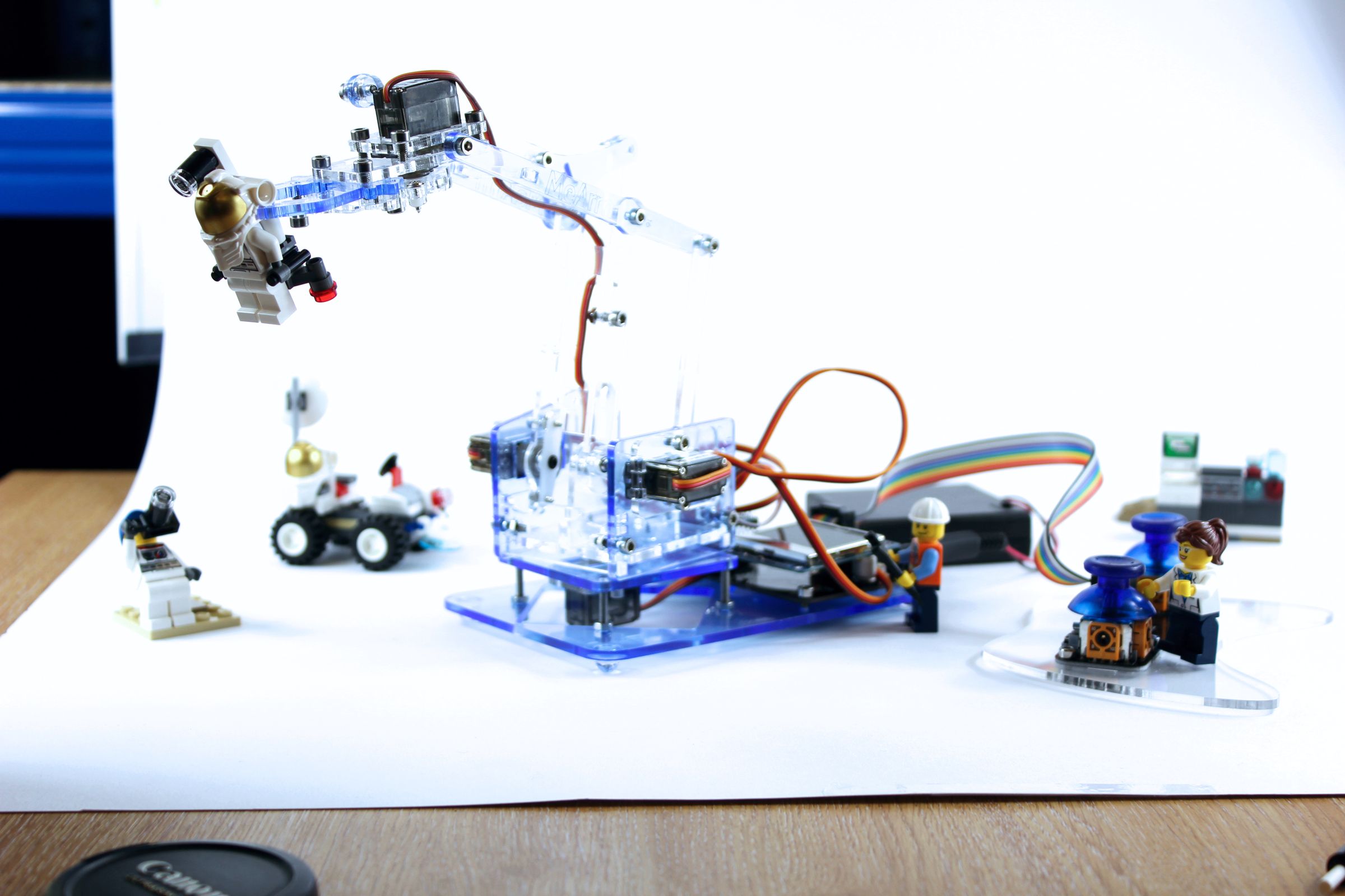 MeArm V1.1 - Tiny Open Source Robot Arm - Arduino, Raspberry Pi, Micro:bit Compatible : 18 Steps ...