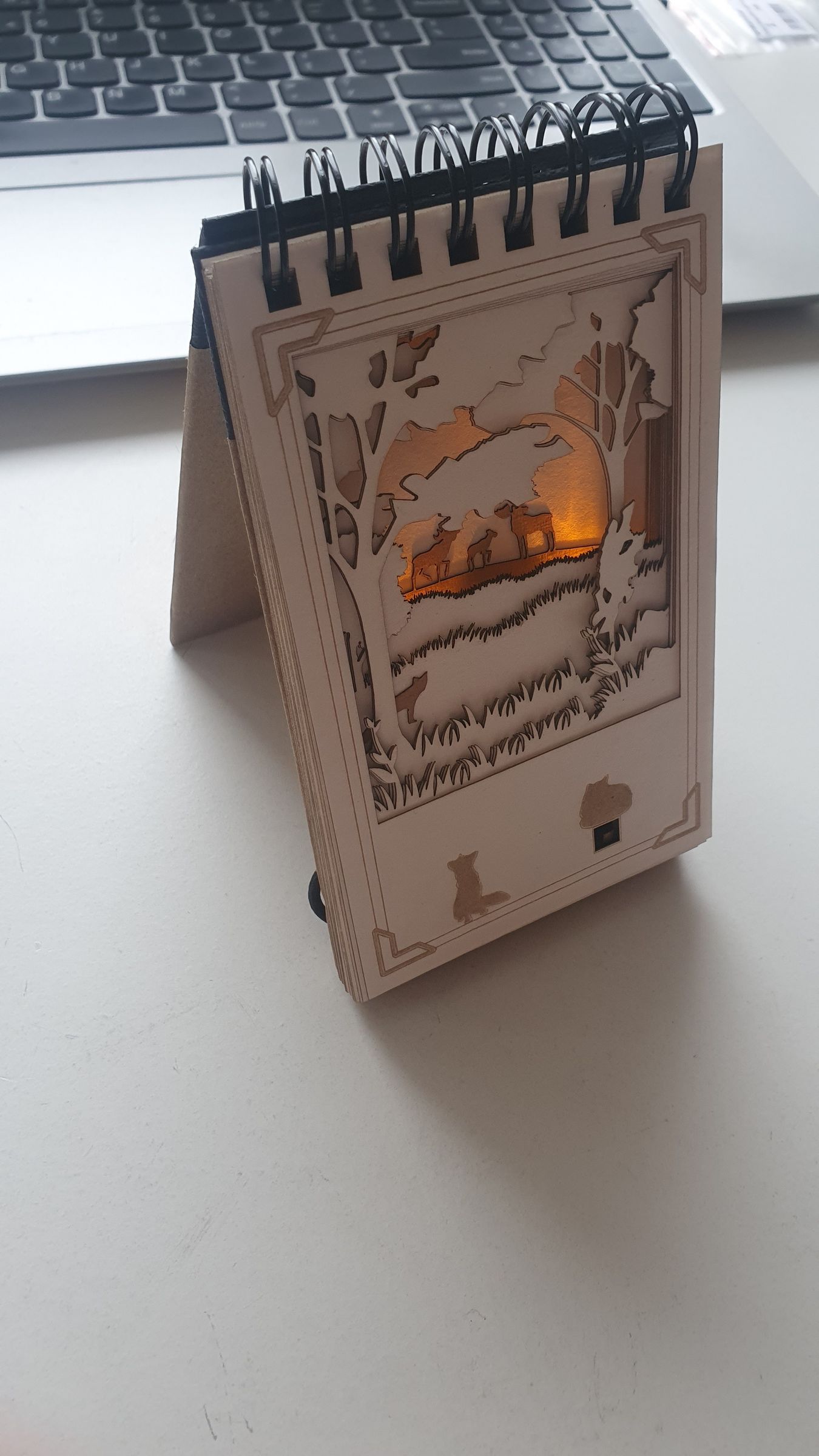 Make a Shadow Box Out of Your Notebook : 6 Steps (with Pictures ...
