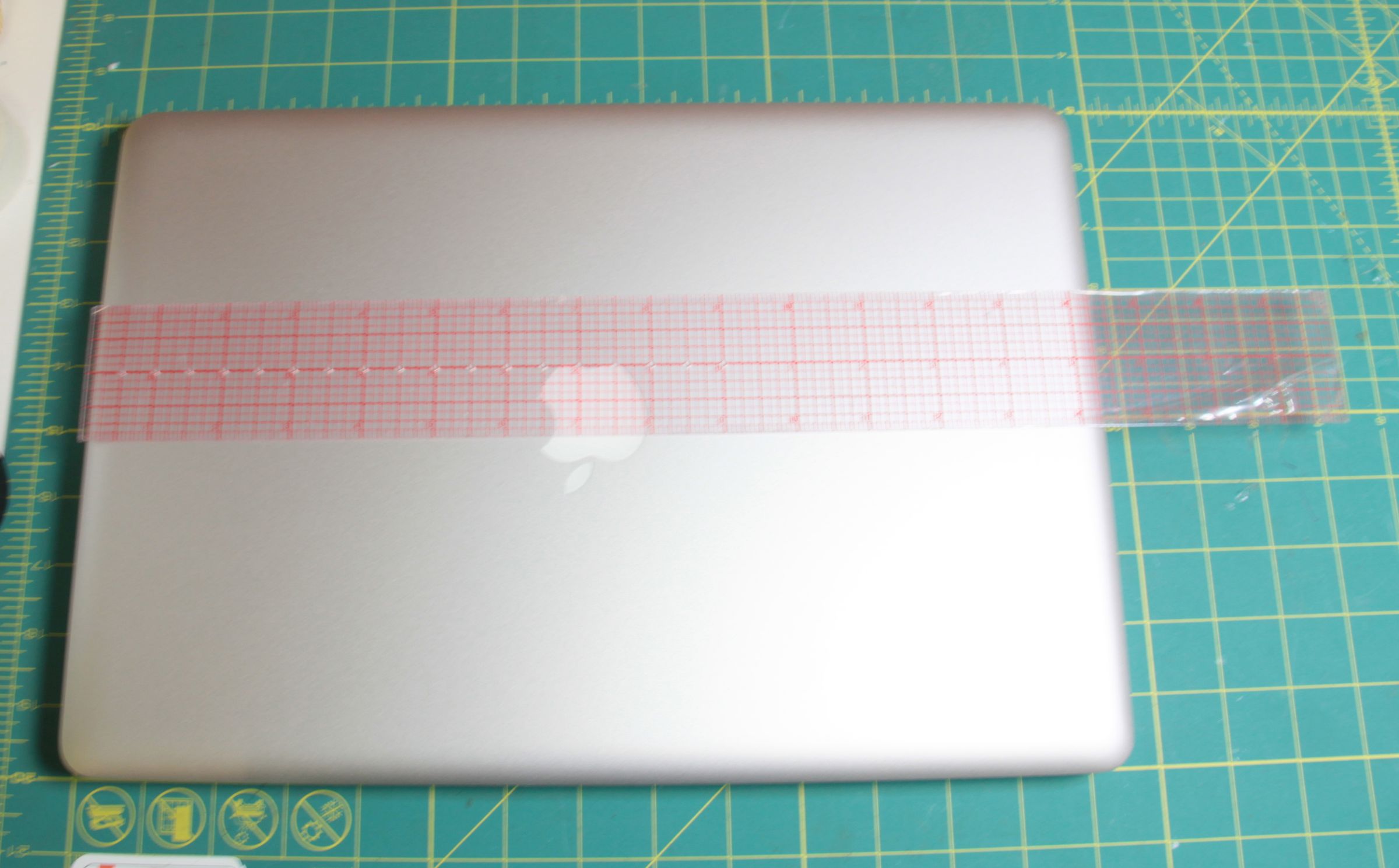 Easy to Make Laptop Sleeve : 6 Steps (with Pictures) - Instructables