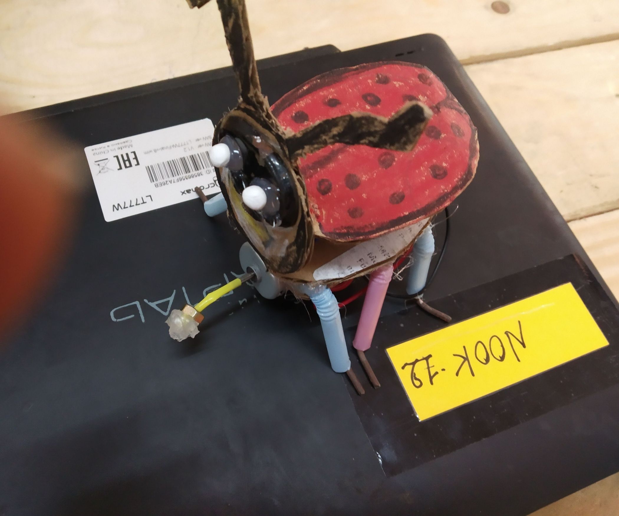 Robot Bug : 4 Steps - Instructables