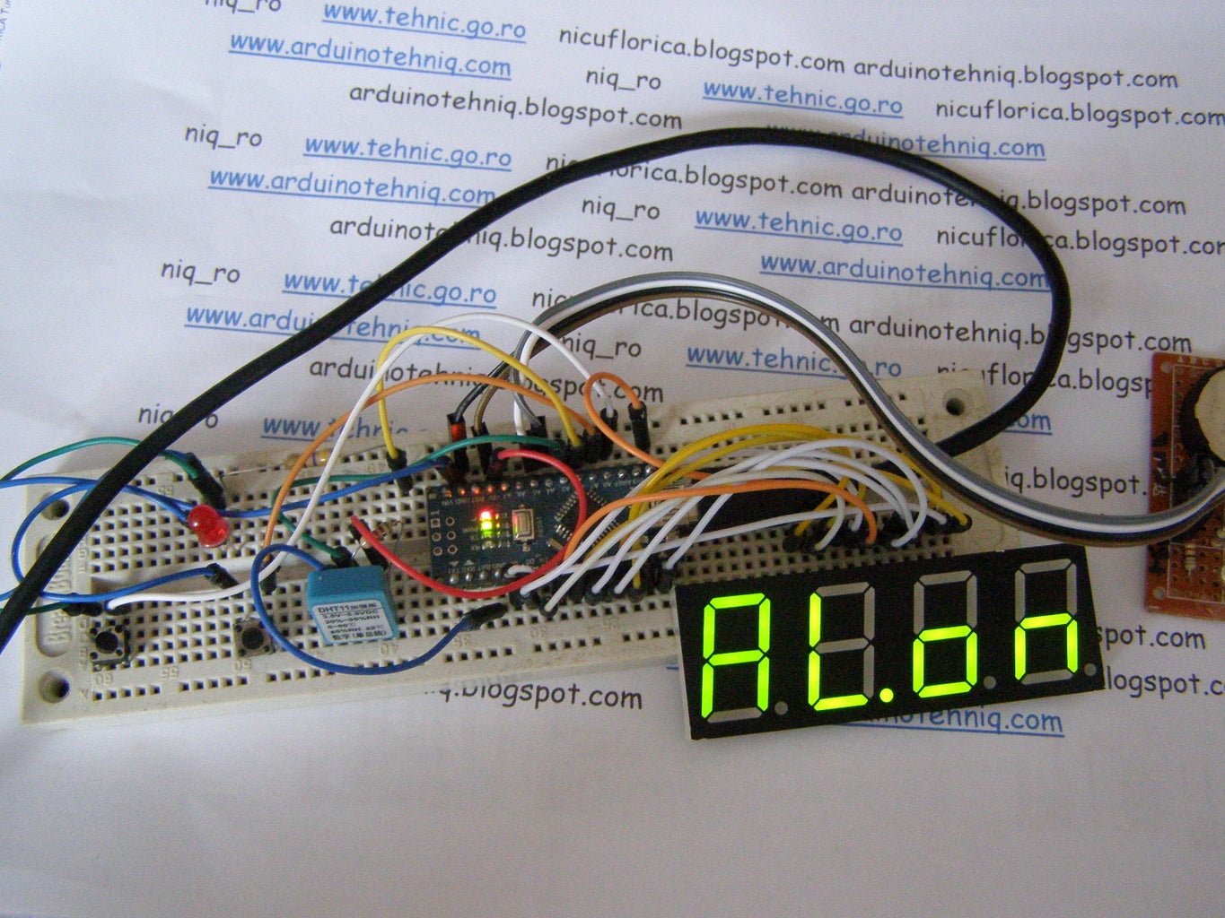 4 Digit 7 Segment Led Clock With Manual Adjust And Alarm Thermometer And Higrometer Using Arduino 5669