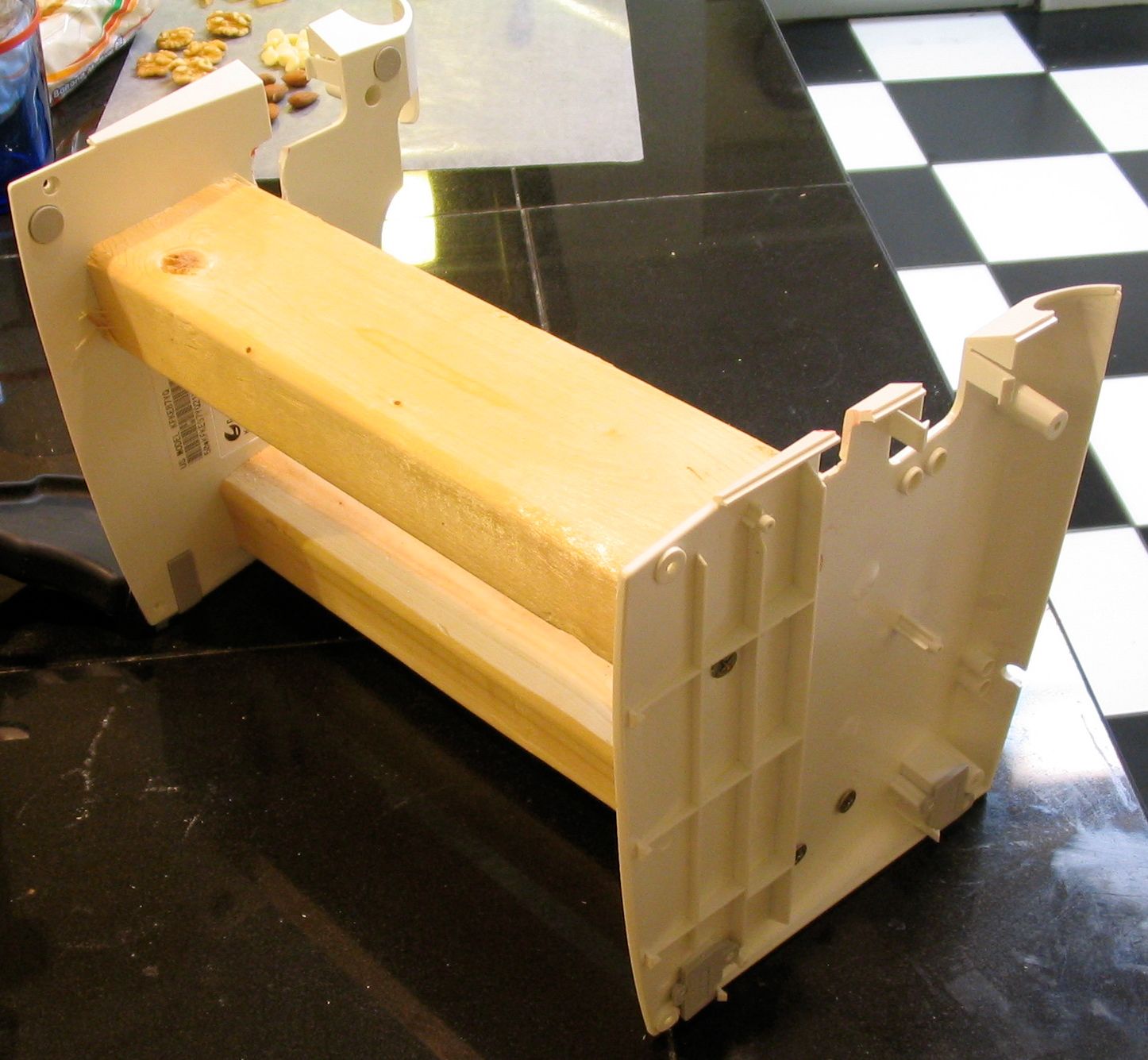 How to Make a Vertical, Ergonomic (tie-fighter) Keyboard : 7 Steps ...