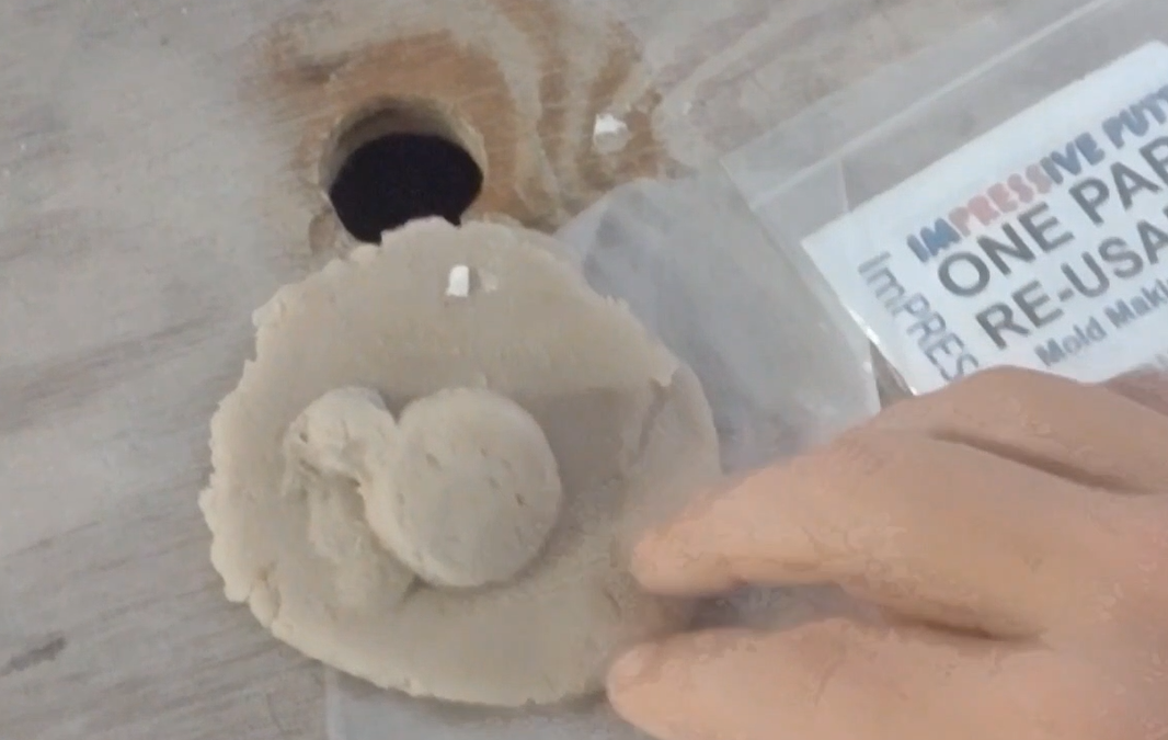 Making a Simple Removable Plug With No Measuring : 8 Steps - Instructables