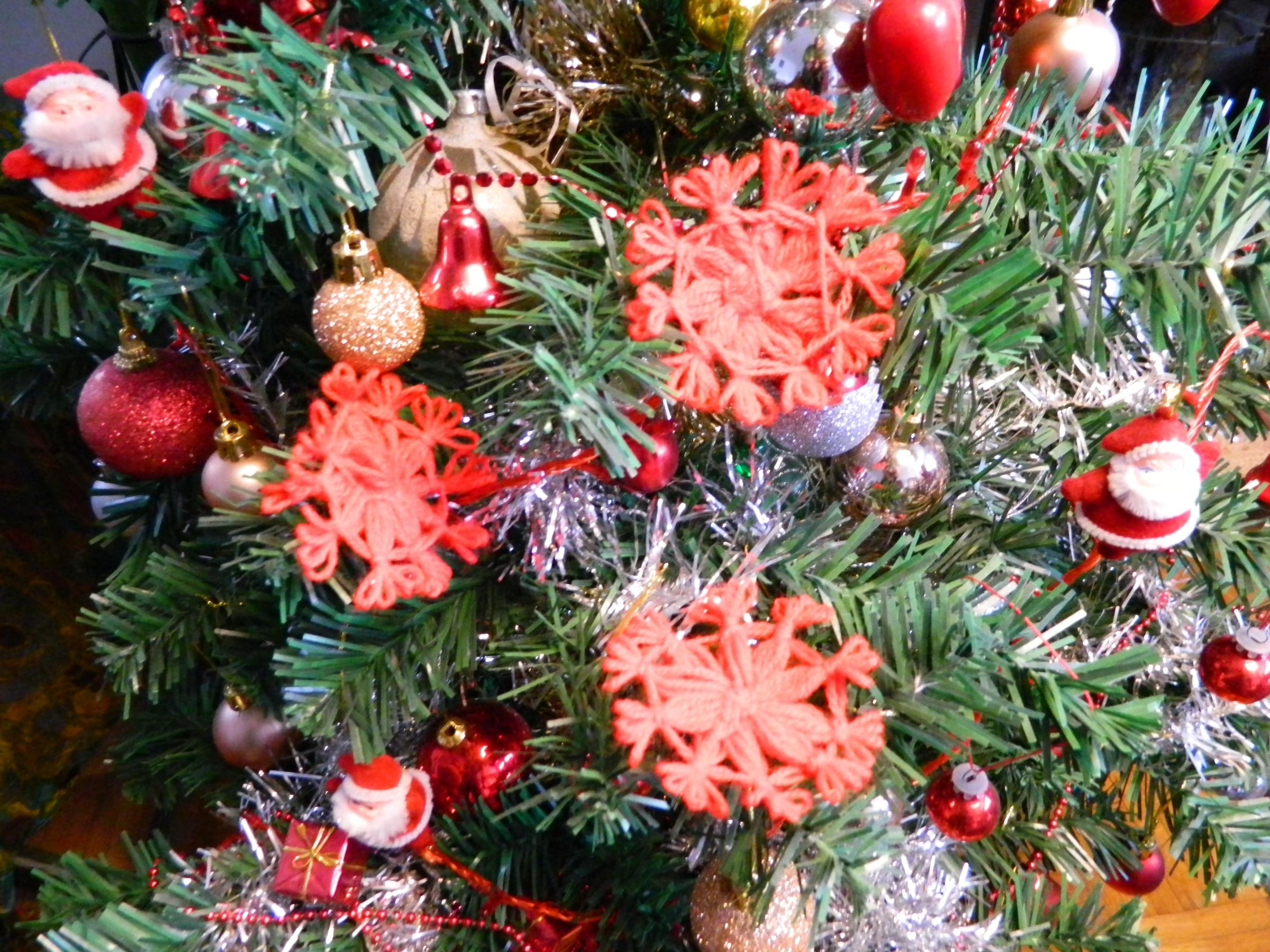 Wool Snowflake : 3 Steps (with Pictures) - Instructables