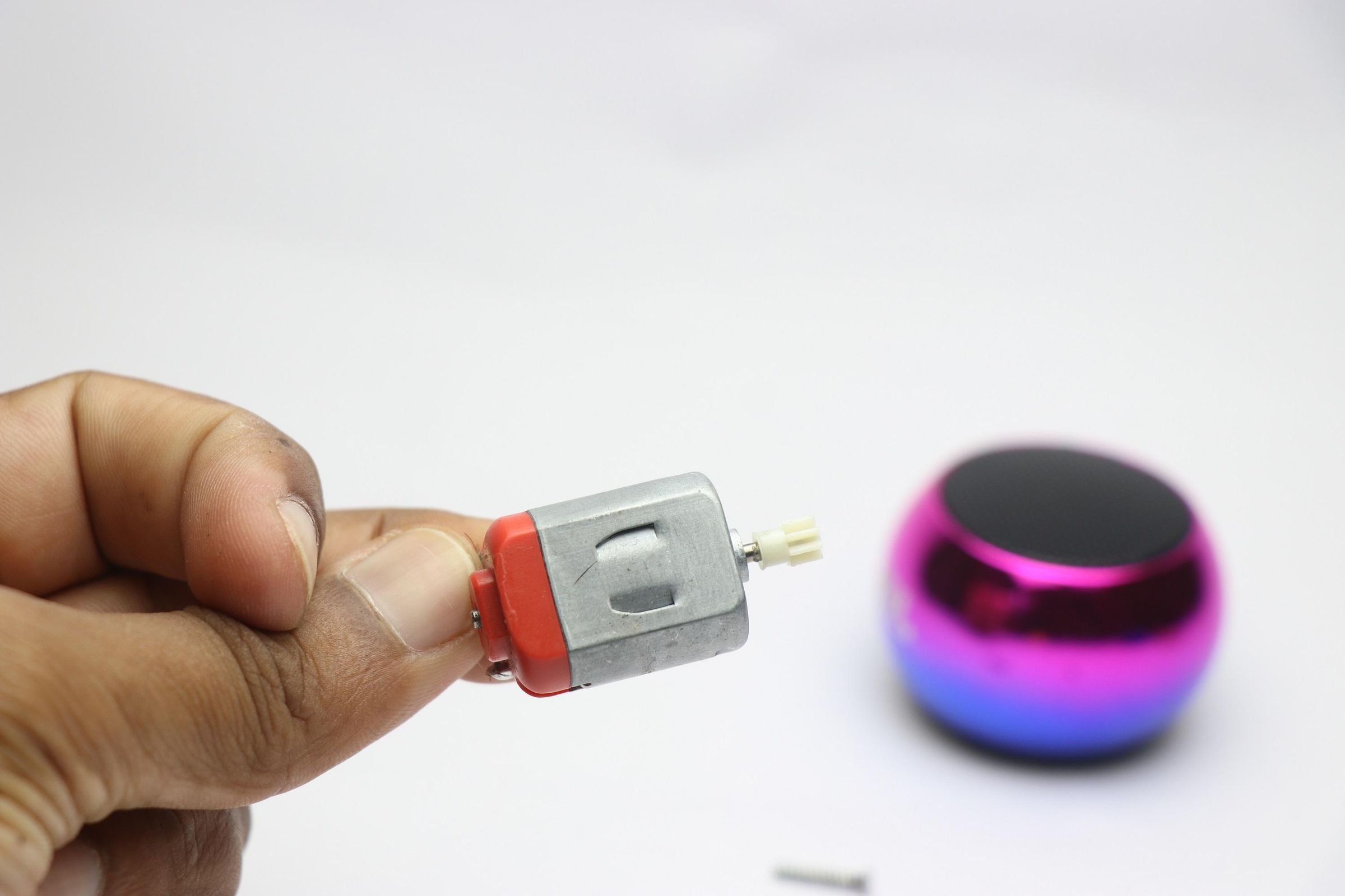 An Easy Fix for Broken DC Motors Under 10Minutes : 6 Steps - Instructables