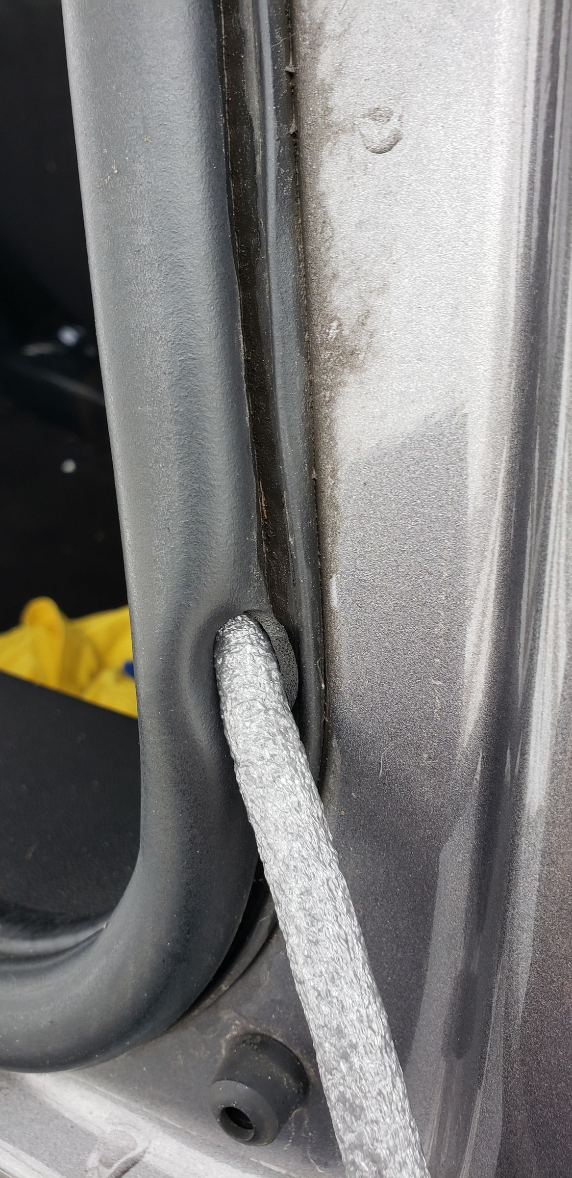 Repair Leaking Rear Window 2008-2012 Ford Escape : 5 Steps - Instructables