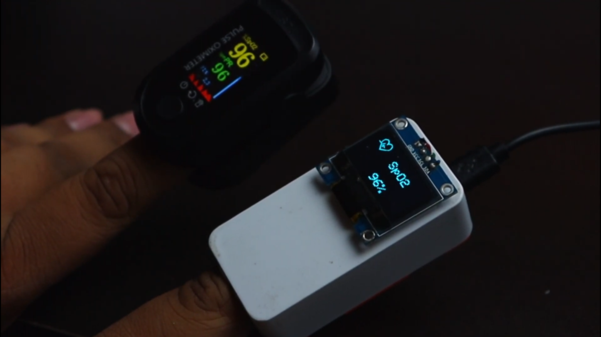 Iot Based Heart Rate Monitor Using Max30100 Pulse Oximeter