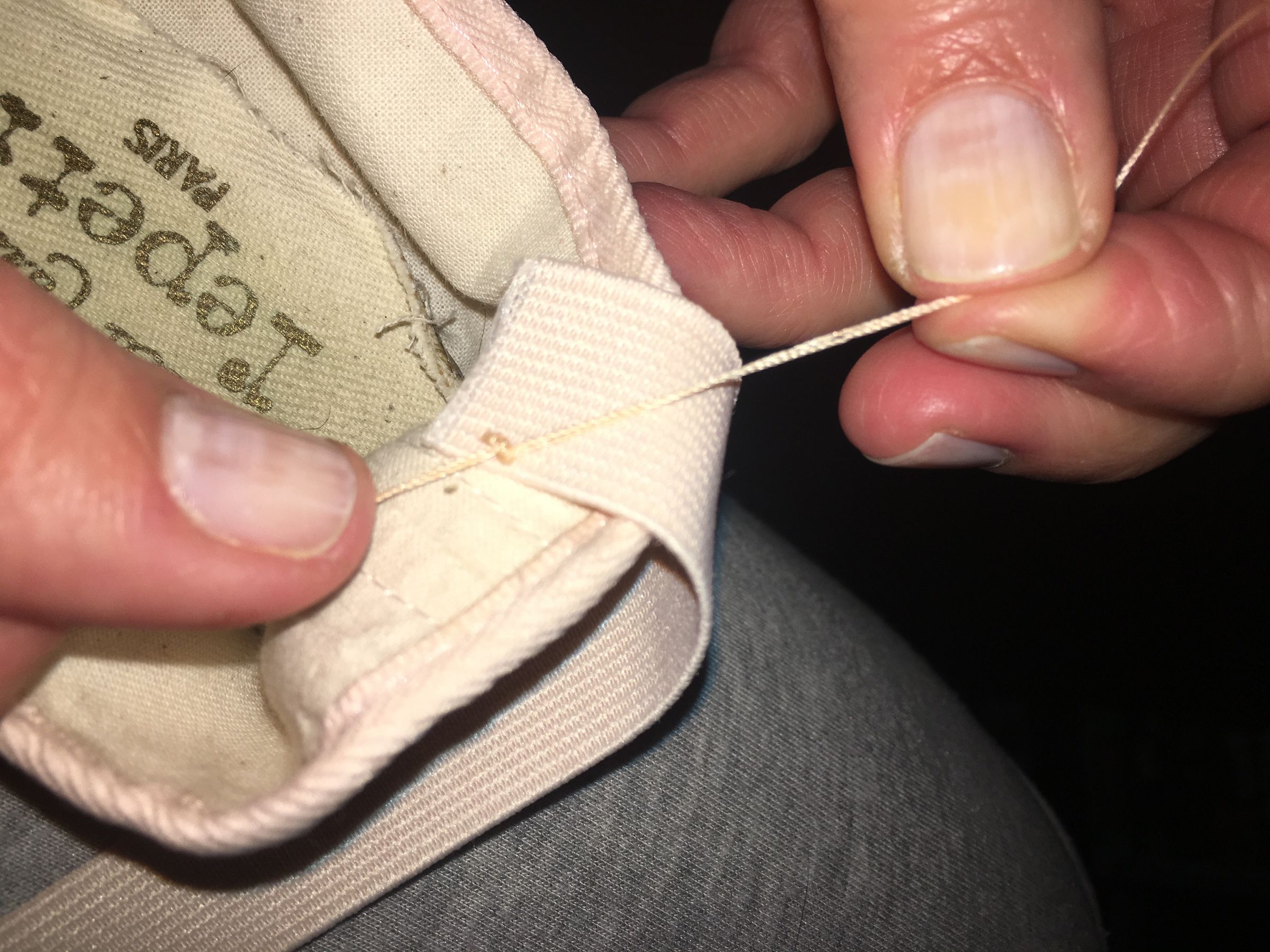 How to Sew Pointe Shoes for Beginners : 7 Steps - Instructables