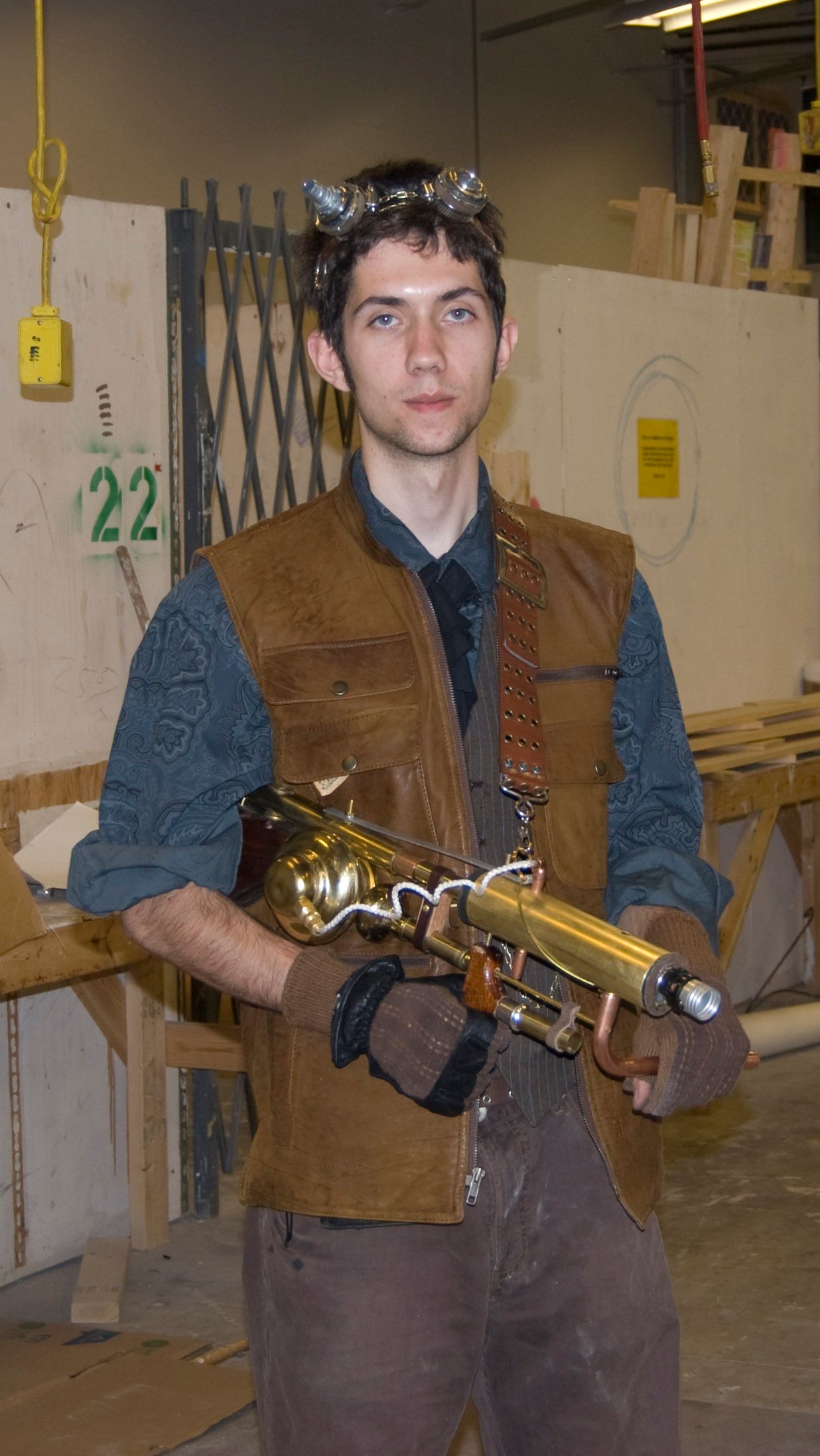 Steampunk Ray Gun and Costume - Instructables