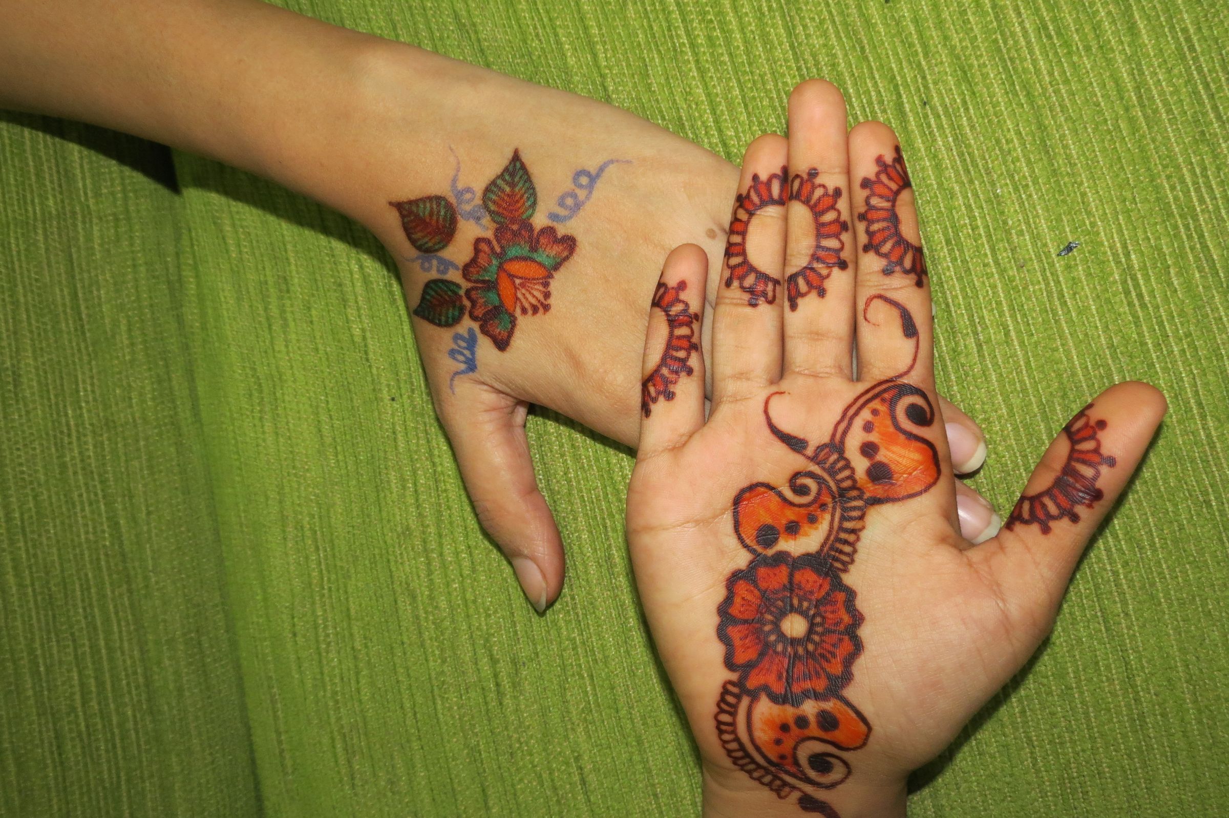 Coloured Henna : 8 Steps - Instructables