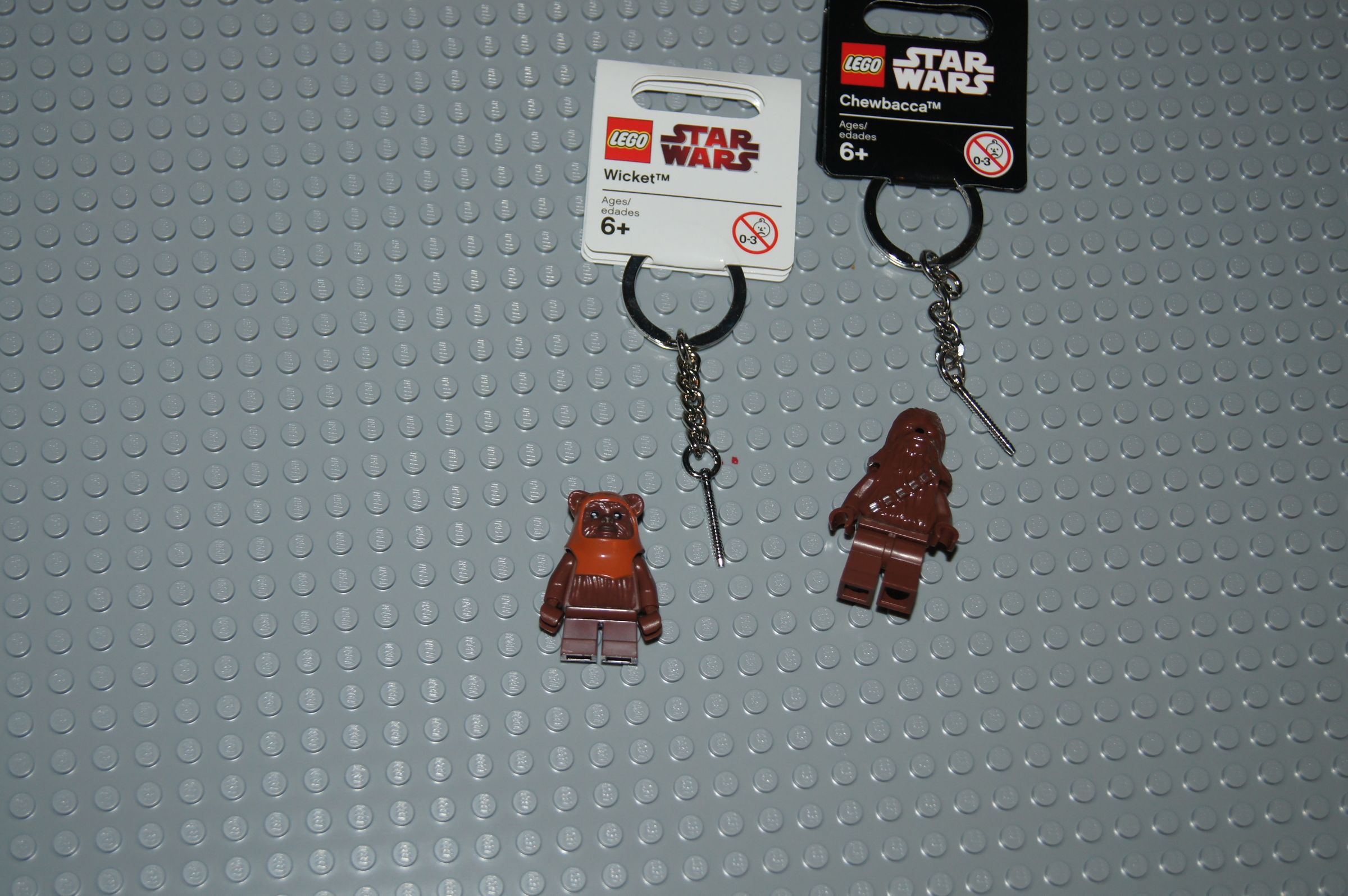 Removing a Lego Keychain : 3 Steps - Instructables