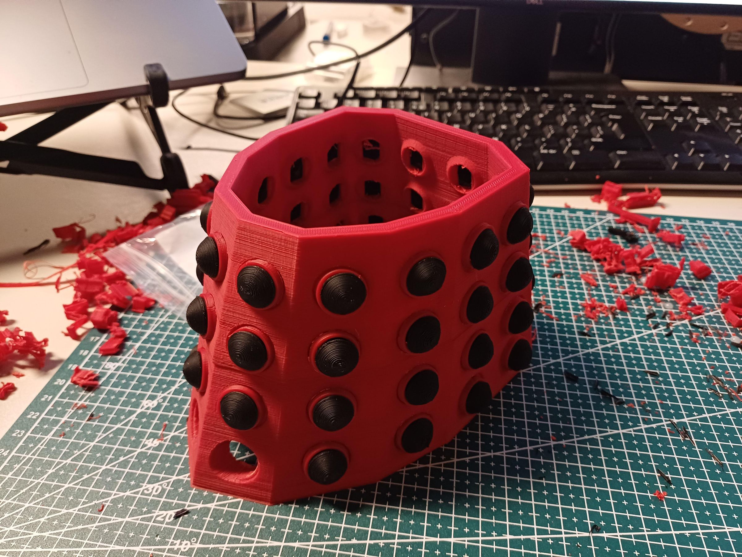 Remote Controlled Dalek (Doctor Who) : 5 Steps (with Pictures ...