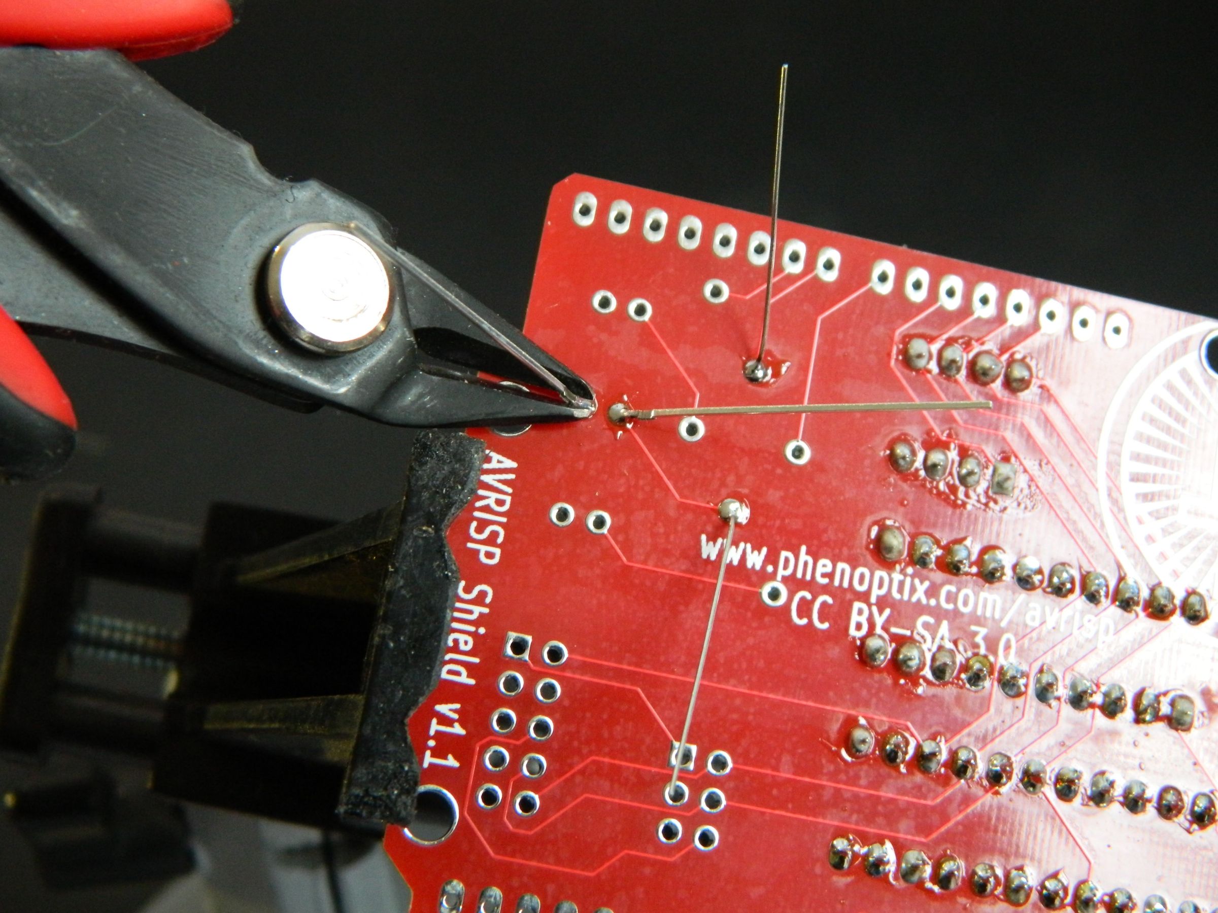 Building an ISP Shield for Arduino : 6 Steps (with Pictures ...