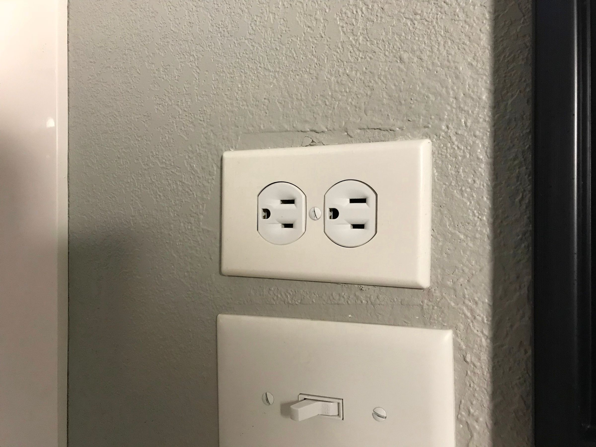 Hooking Up an Electrical Outlet : 6 Steps - Instructables