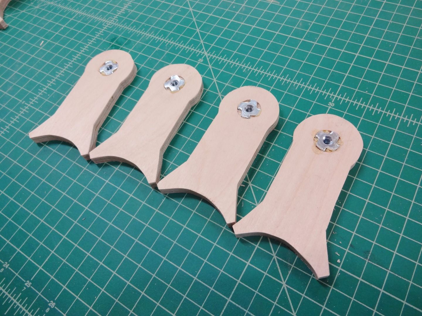 Wooden AT-AT Walker : 37 Steps (with Pictures) - Instructables