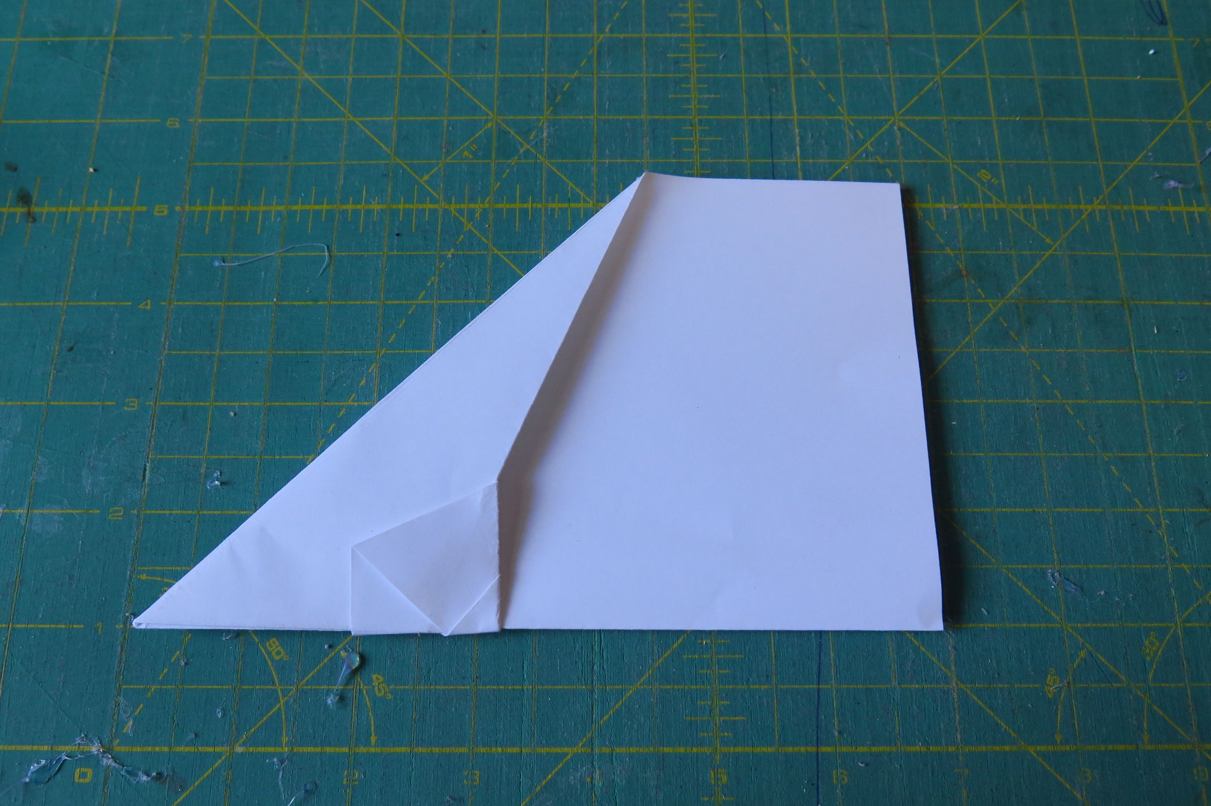 Contest Winning Paper Airplane : 9 Steps - Instructables
