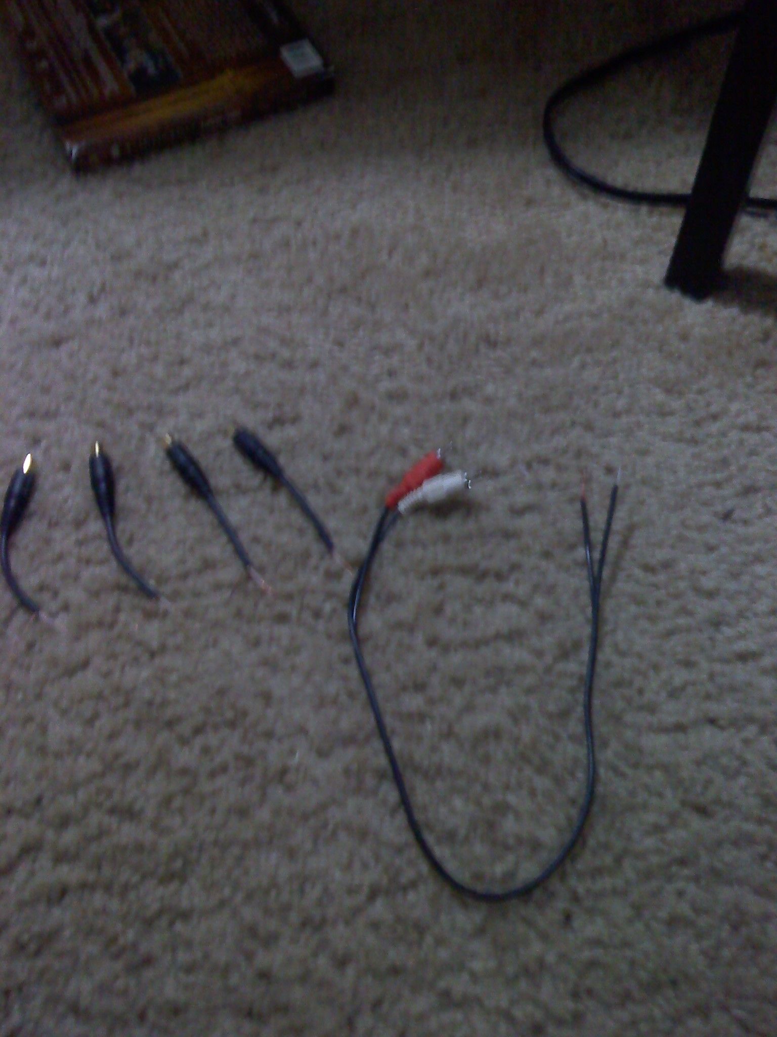 Only One RCA TV Input? No Problem. : 4 Steps - Instructables