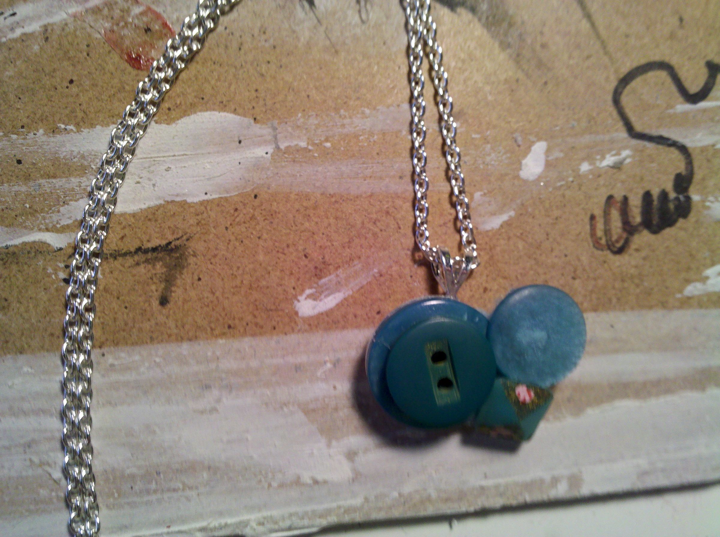 DIY Button Necklace : 7 Steps (with Pictures) - Instructables