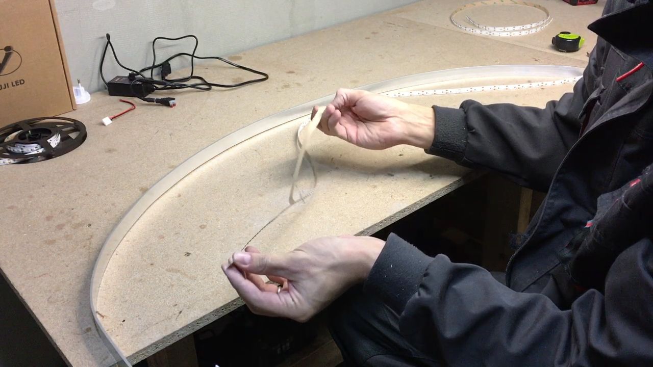 DIY: LED Workbench Light From LED Strips : 7 Steps (with Pictures ...