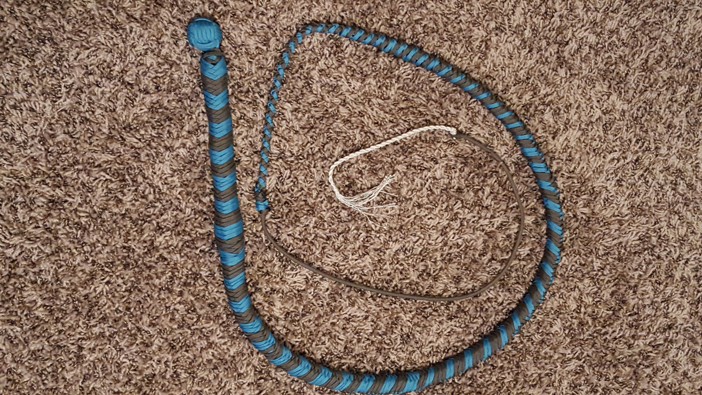 Paracord Bullwhip : 19 Steps (with Pictures) - Instructables