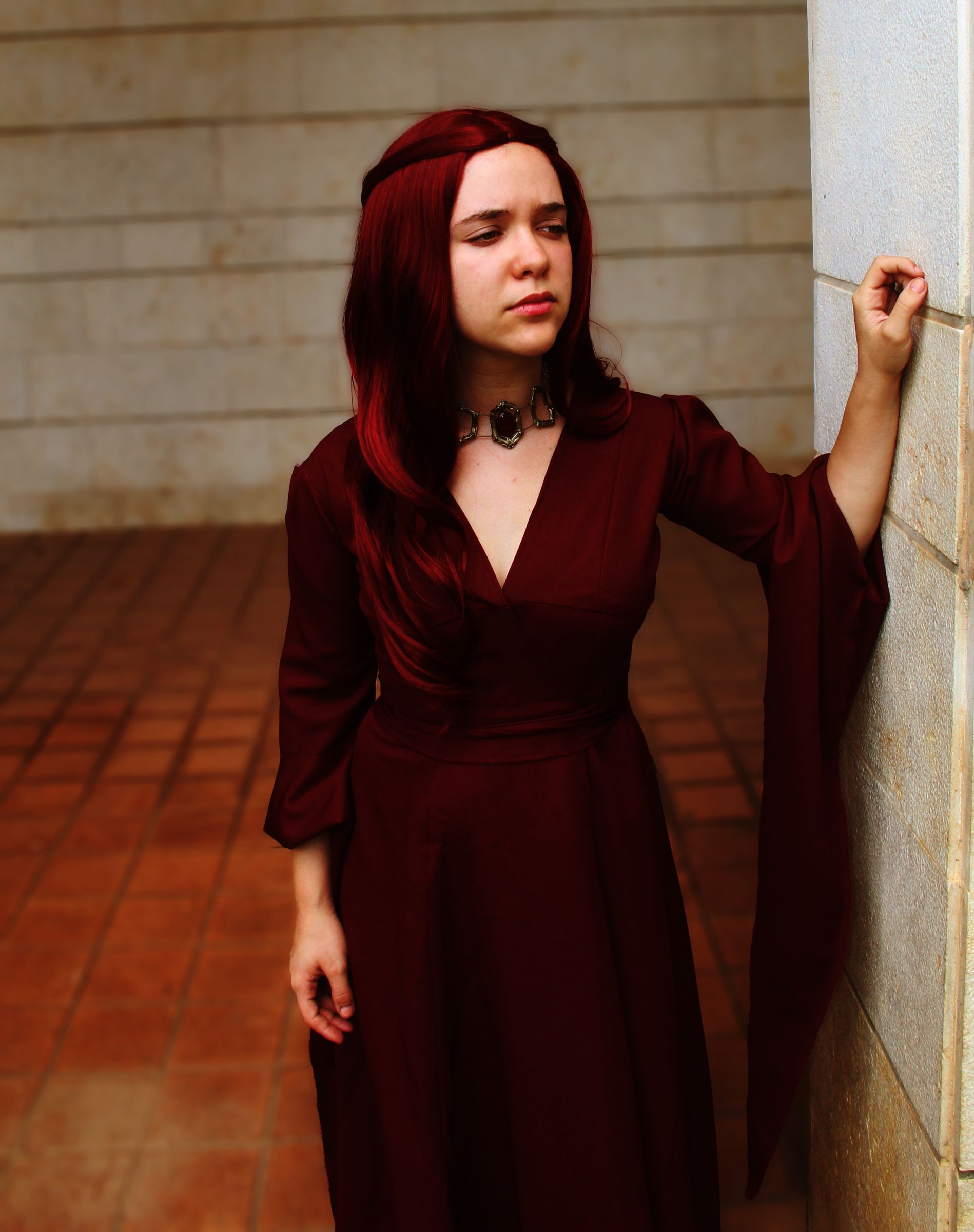 Melisandre Cosplay : 10 Steps - Instructables