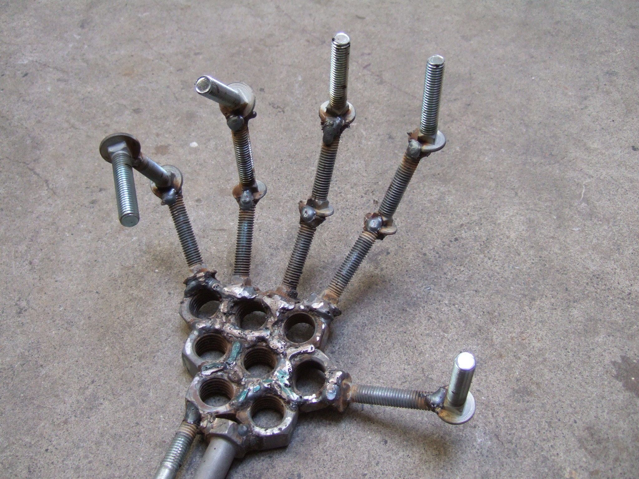 Giant Steel Skeleton Hand (and Coat Rack) : 7 Steps (with Pictures ...