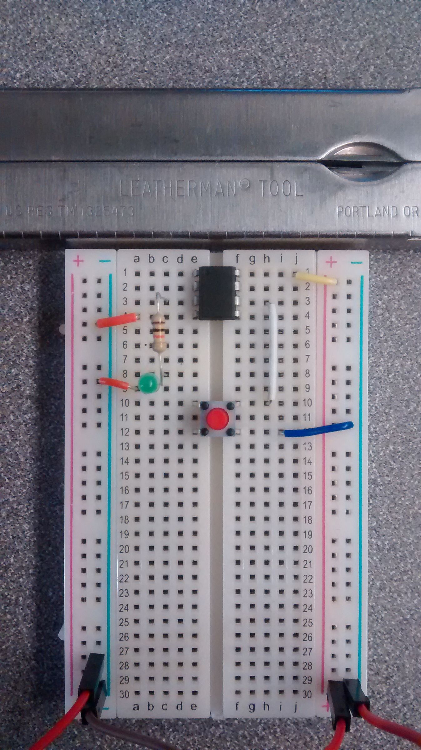 ATtiny85 Interrupt Barebones Example - Instructables