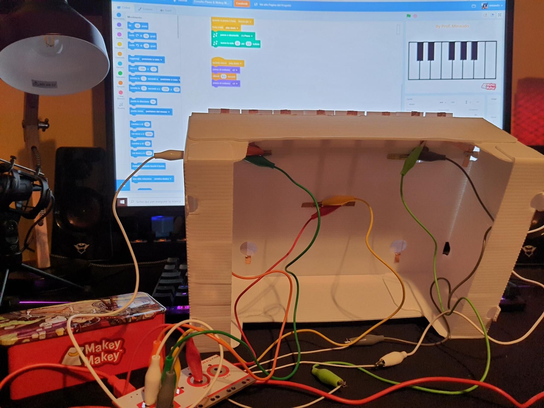 Evoulto Piano & Makey Makey (Pianoforte Evoluto) : 6 Steps - Instructables